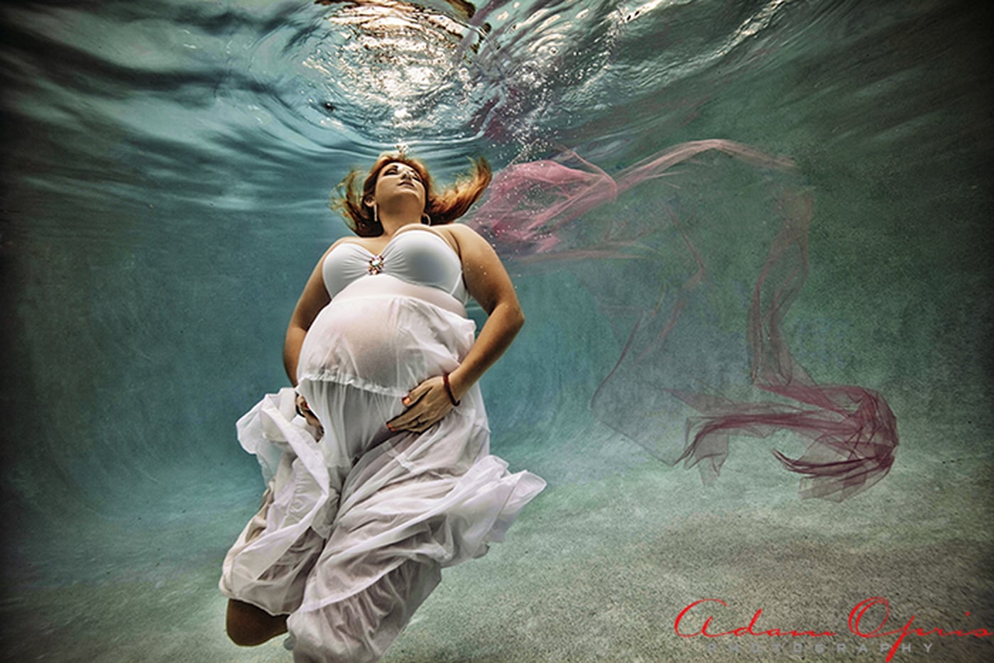 Beautiful Underwater Maternity Photos | PS Family