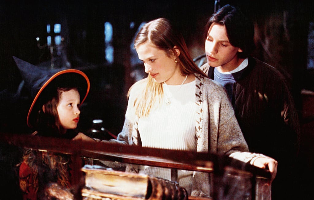Max And Allison Hocus Pocus Scary Movie Couples Popsugar Love And Sex Photo 16