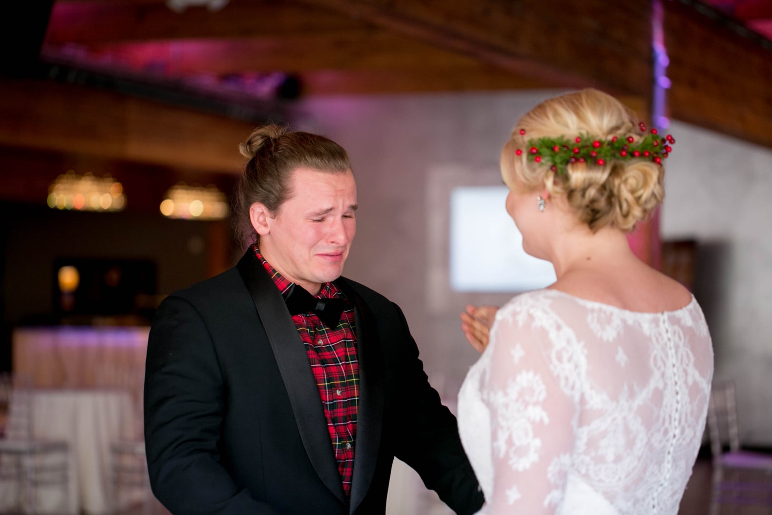 Plaid Holiday Wedding | PS Love