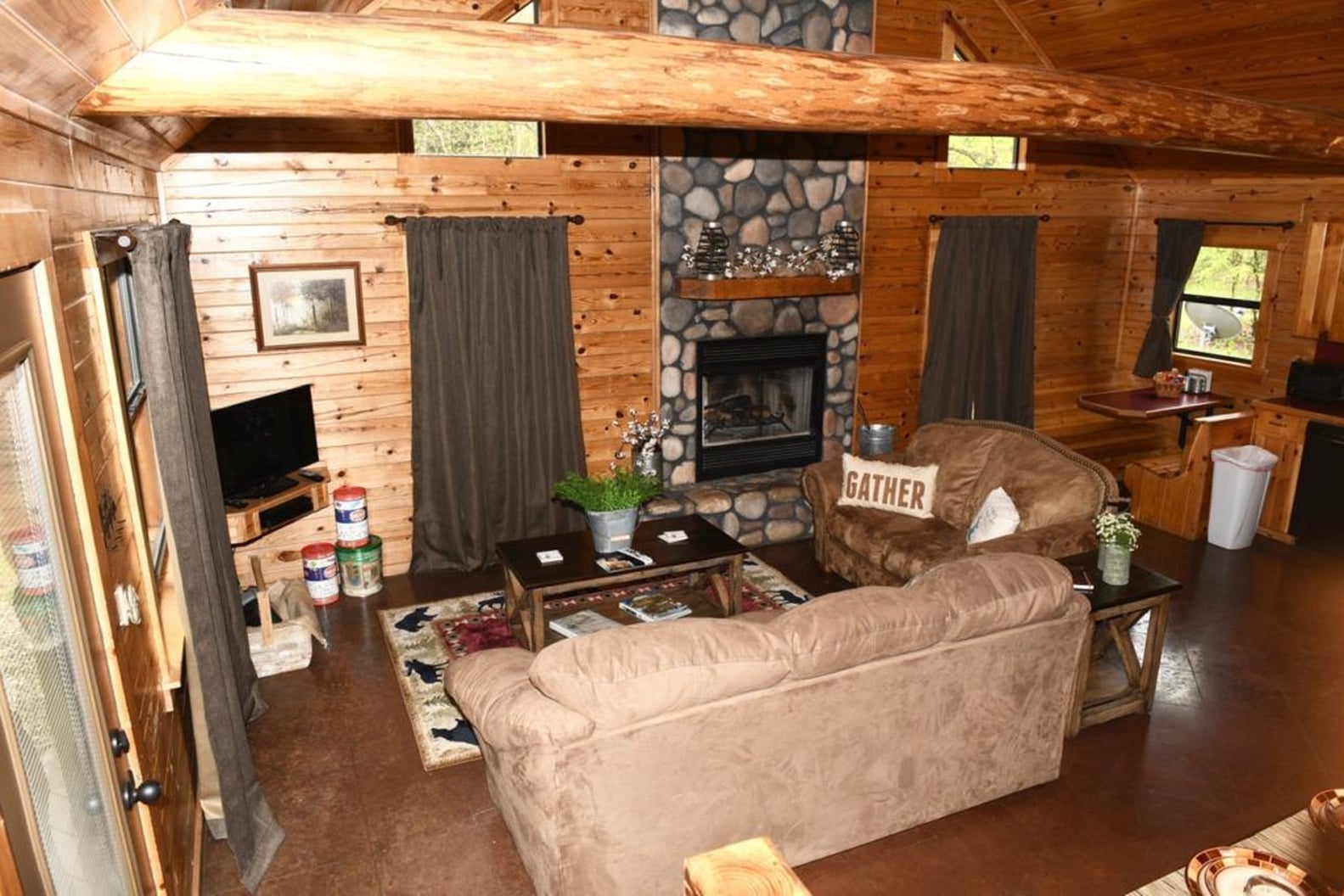 35 Charming Remote Cabin Rentals Across the US | PS Smart Living