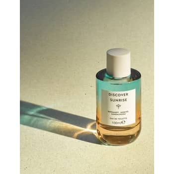 What is a Solar Scent and Why Is It Becoming so Popular? | PS UK Beauty