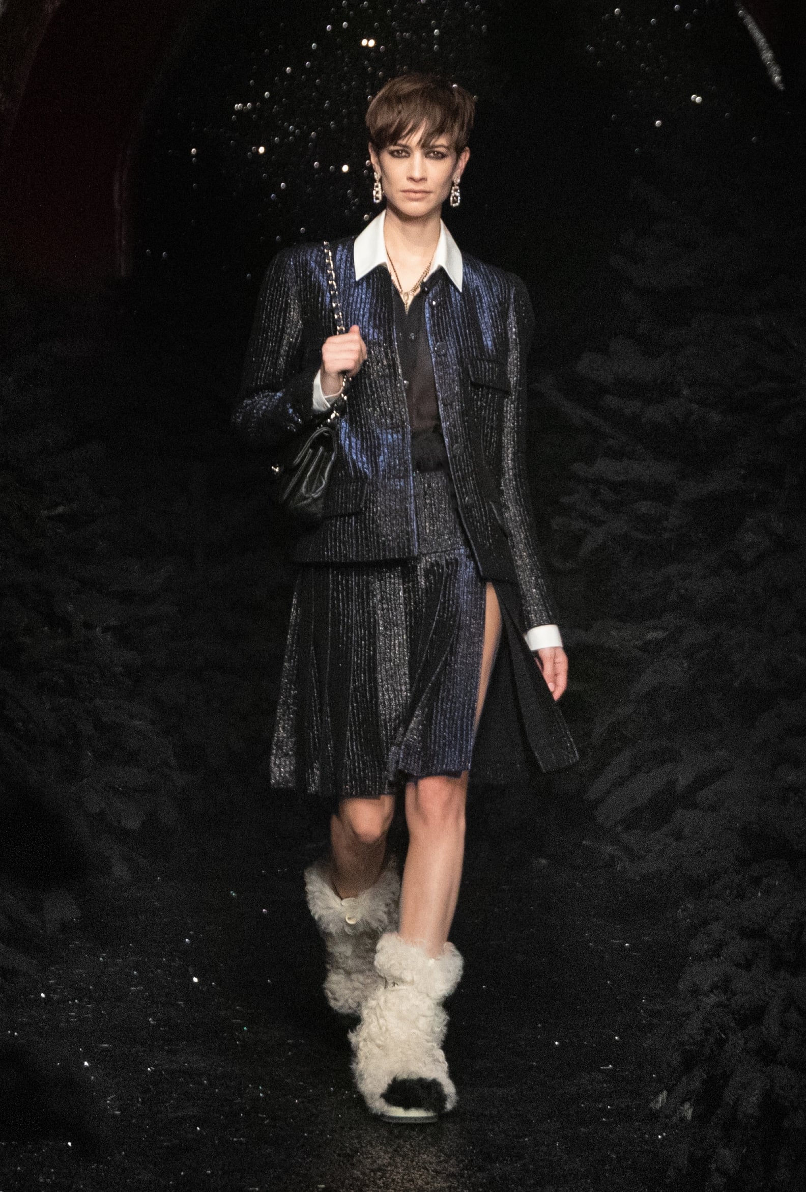 Chanel's Fall Collection Is a Mix of Ski Wear and '70s Cool | PS Fashion
