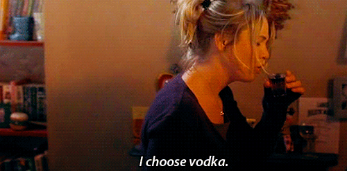 Elizabeth Banks's Favorite Drunk-Acting Scenes | PS Entertainment