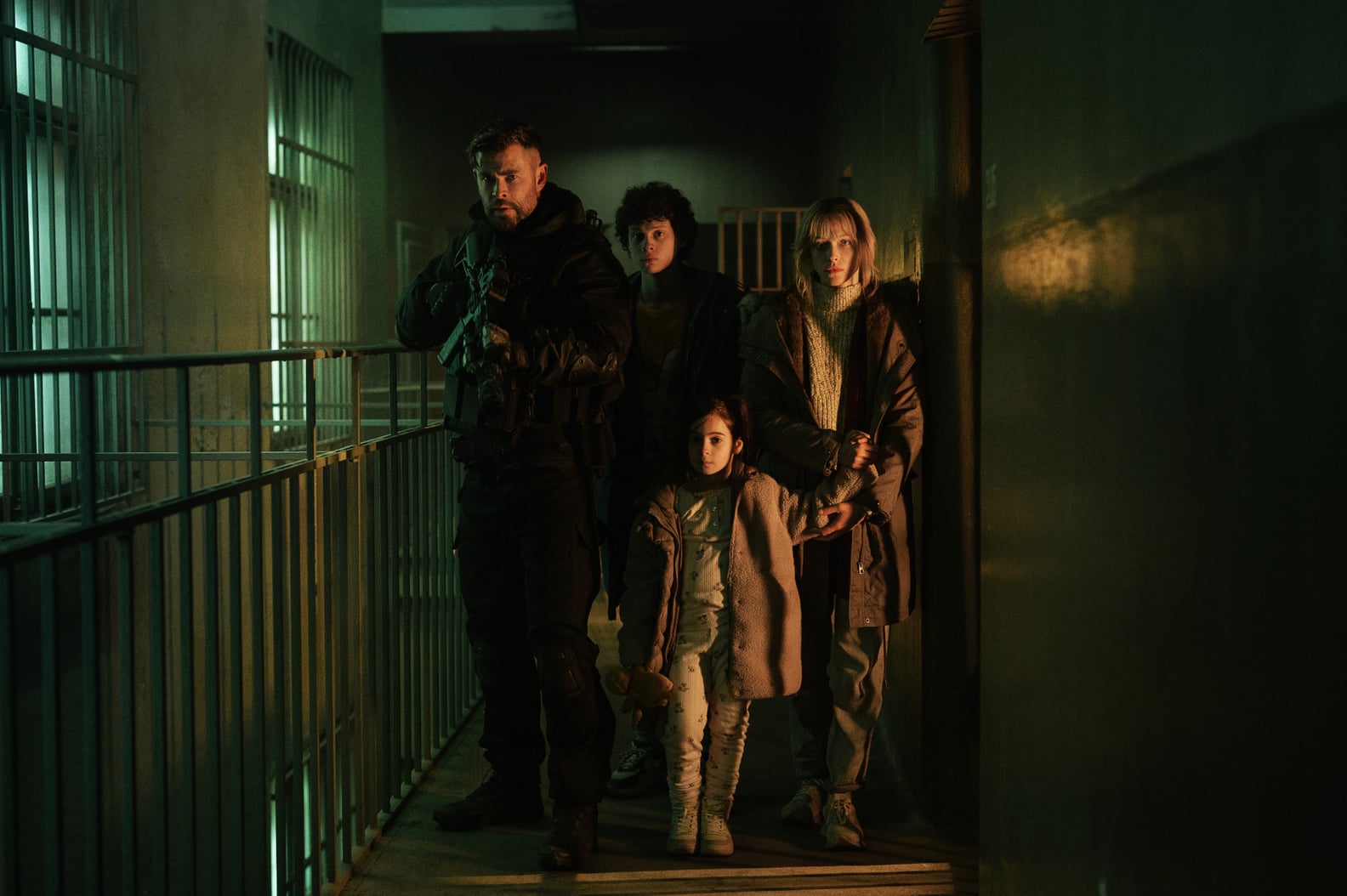 Extraction 2: Trailers, Cast, Release Date | POPSUGAR Entertainment