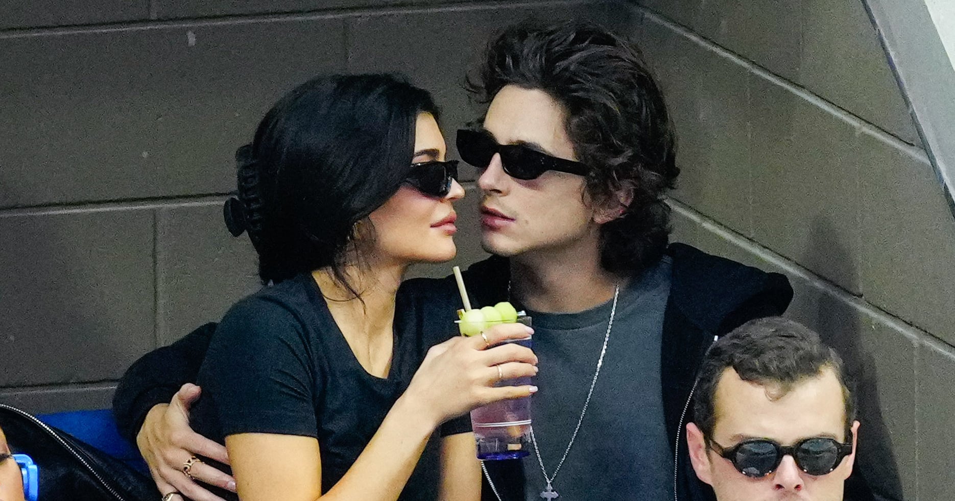 Kylie Jenner And Timothée Chalamet Kiss At Us Open Photos Ps Celebrity