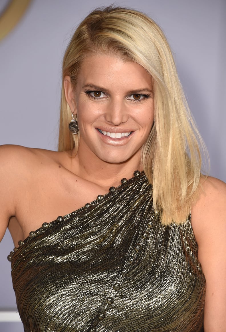 Jessica Simpson at the Mockingjay Part 1 Premiere | Photos | PS Celebrity