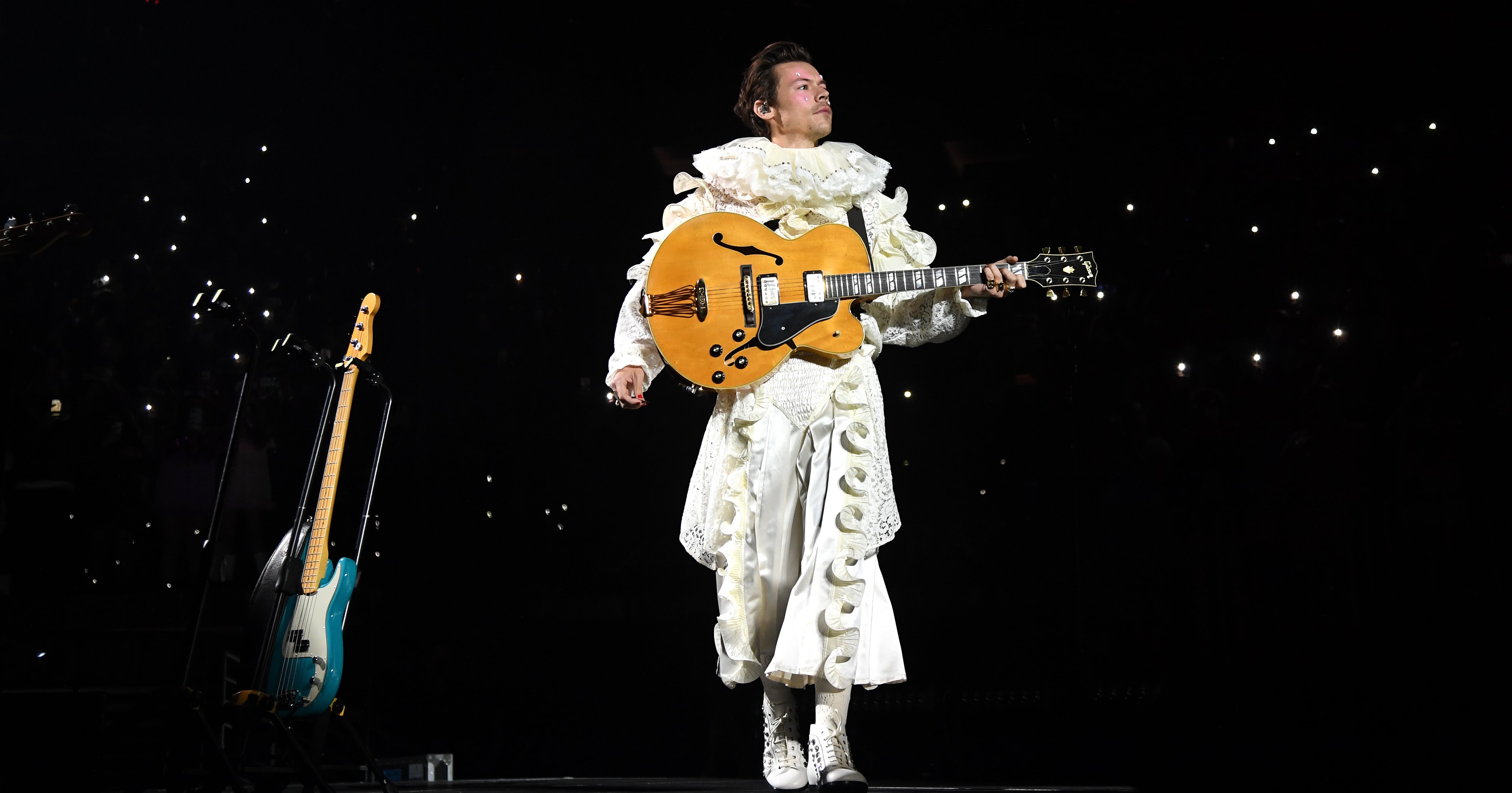 Harry Styles Gives Advice to Ex Couple at Harryween Concert | POPSUGAR ...