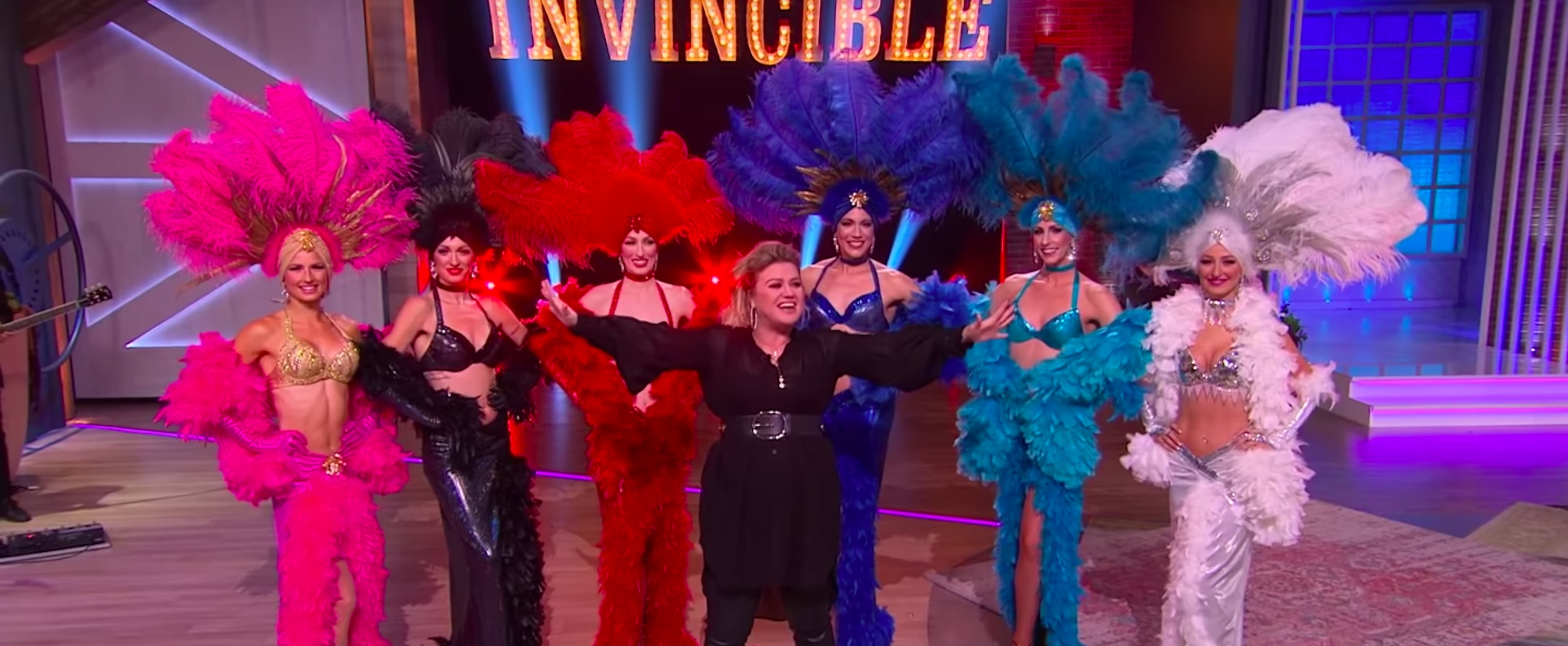 Kelly Clarkson's Invincible Las Vegas Residency Details | PS Entertainment