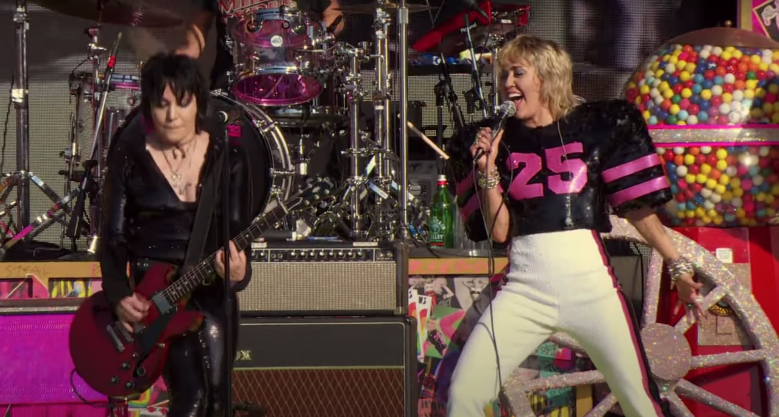 See Miley Cyrus's Super Bowl Pregame Cheerleader Outfit | PS Fashion