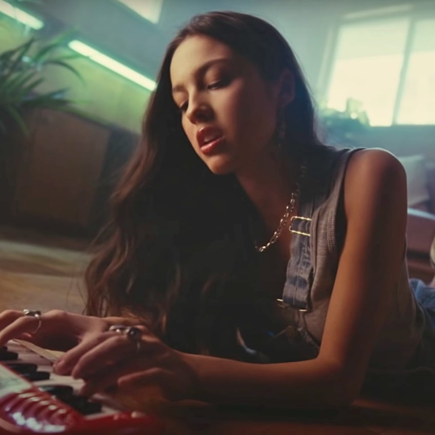 Olivia Rodrigo's "Drivers License" Music Video Outfits | PS Fashion