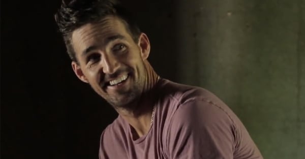 Jake Owen's "Real Life" Photo Shoot Behind-the-Scenes Video | PS Celebrity