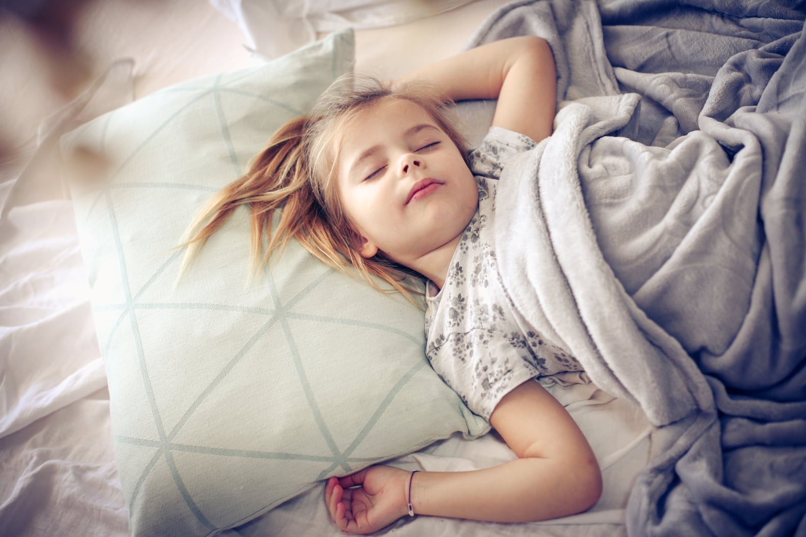How Do I Stop My Kids From Stalling at Bedtime? | PS Family