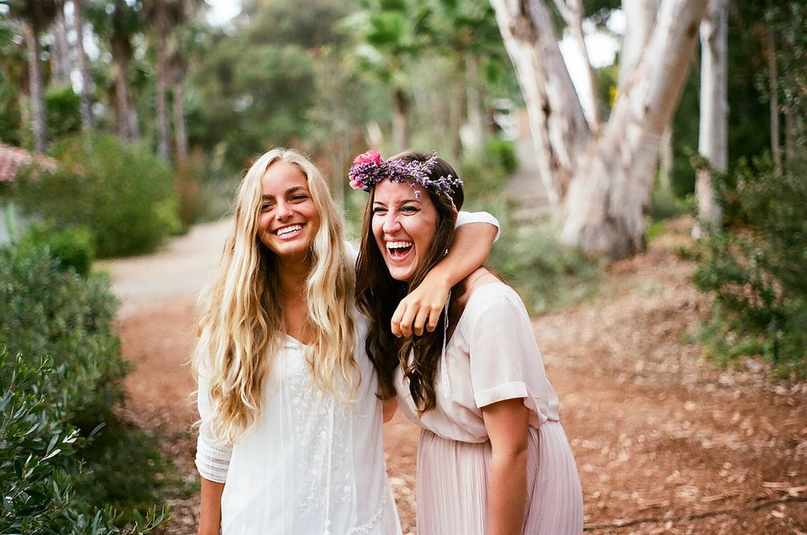 Who to Bring as Your Plus One to a Wedding | PS Love