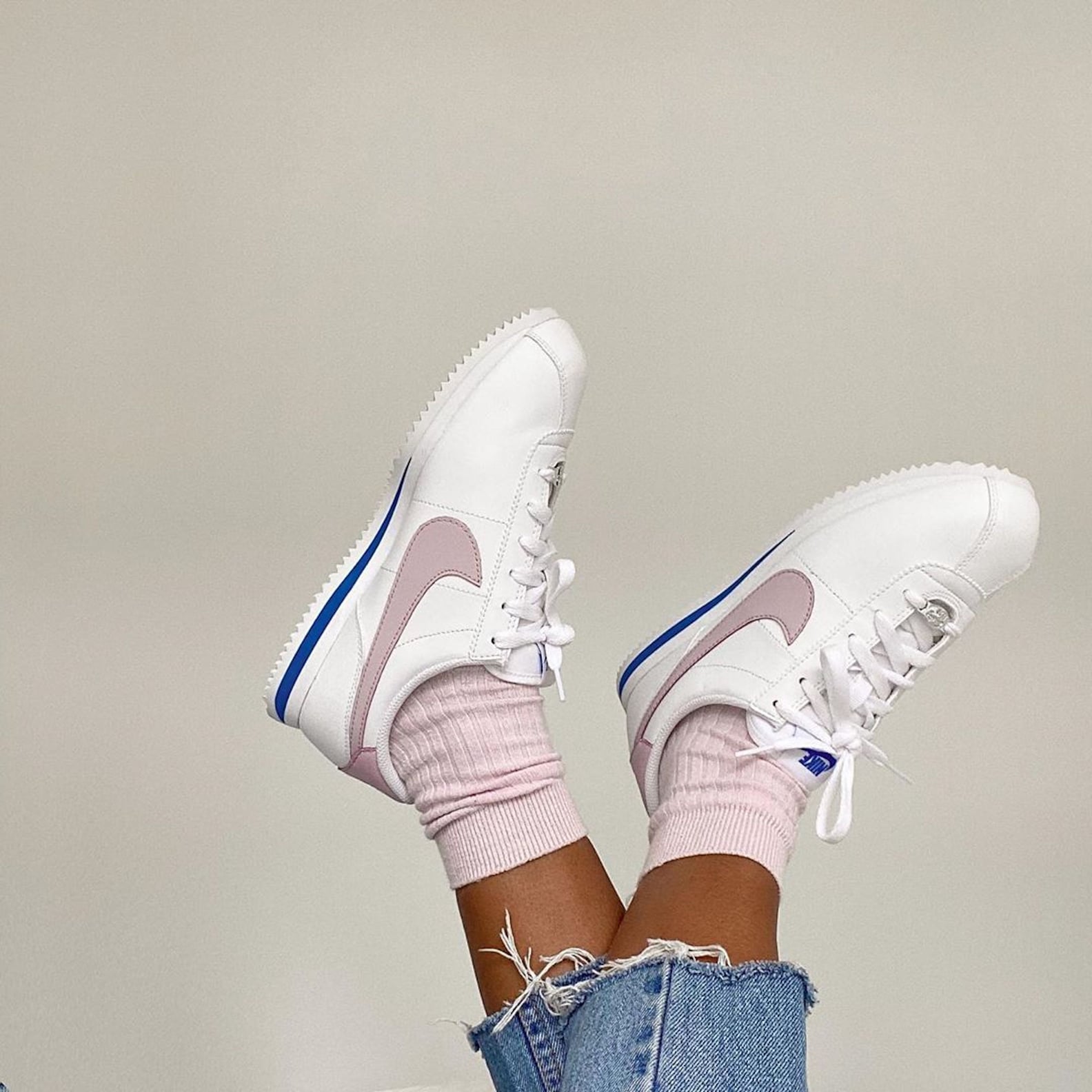 How to Style Sneakers For Fall | PS Fashion