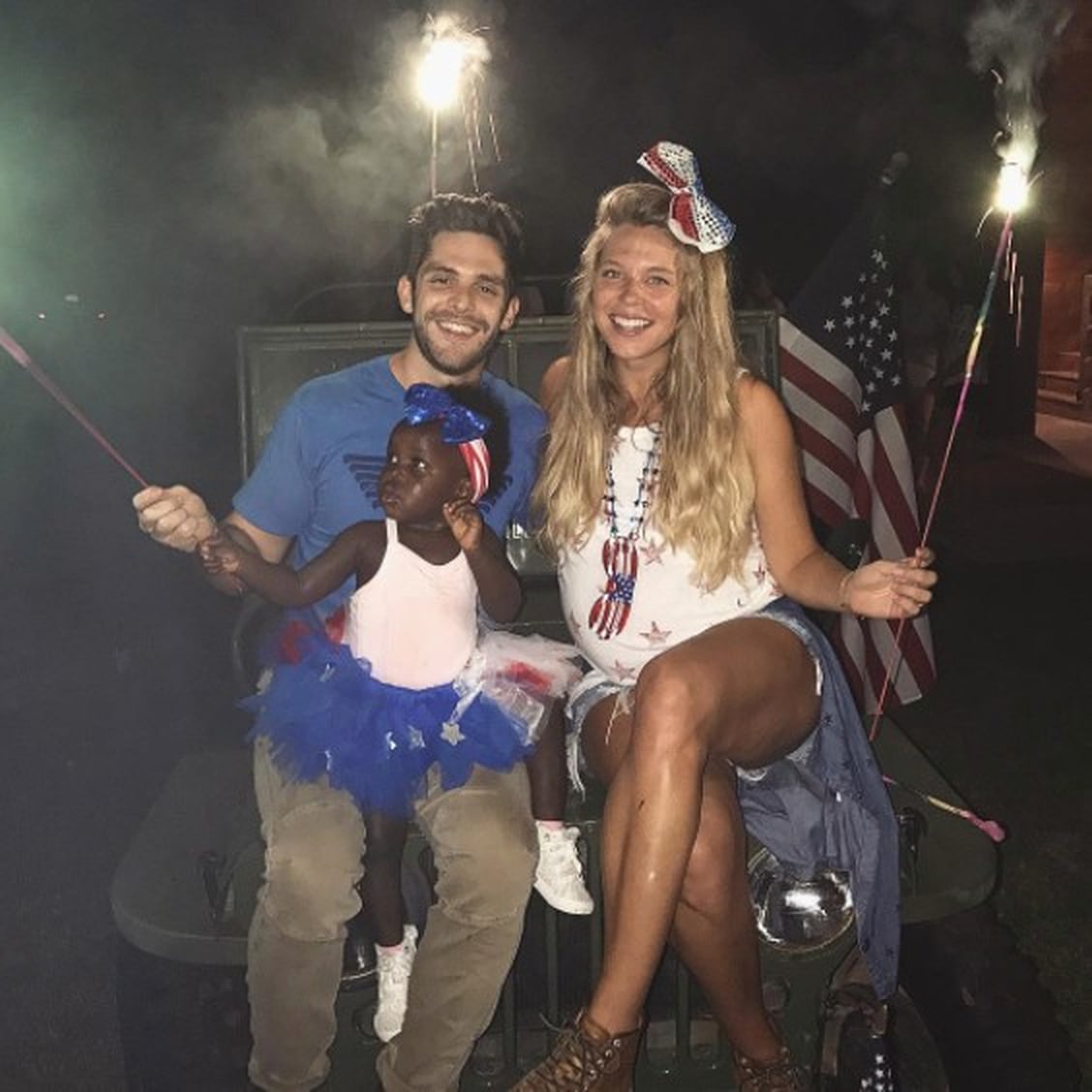 Thomas Rhett Family Pictures | PS Celebrity