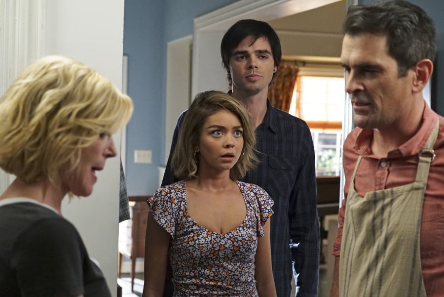 Modern Family Season 7 Premiere Pictures | POPSUGAR Entertainment