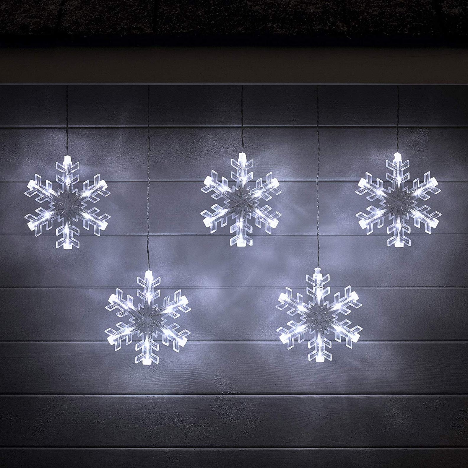 The 50 Best Outdoor Christmas Decorations on Amazon 2019 | PS Home