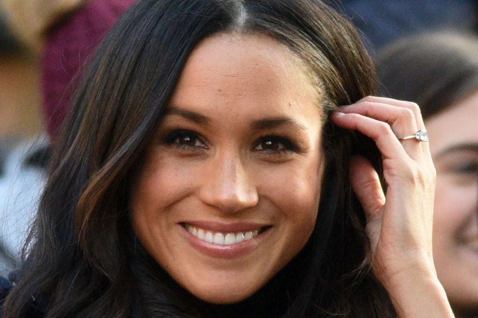 Why Does Meghan Markle Always Touch Her Hair? | PS Beauty
