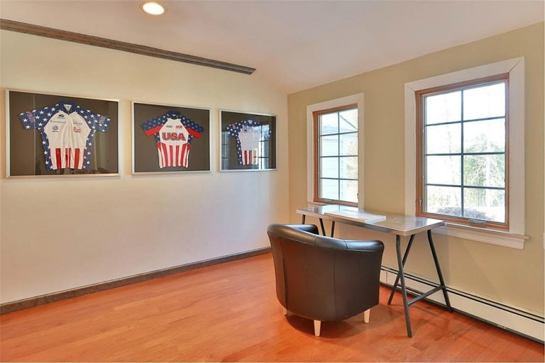 Hillary Clinton Buys Chappaqua, NY, House | POPSUGAR Home