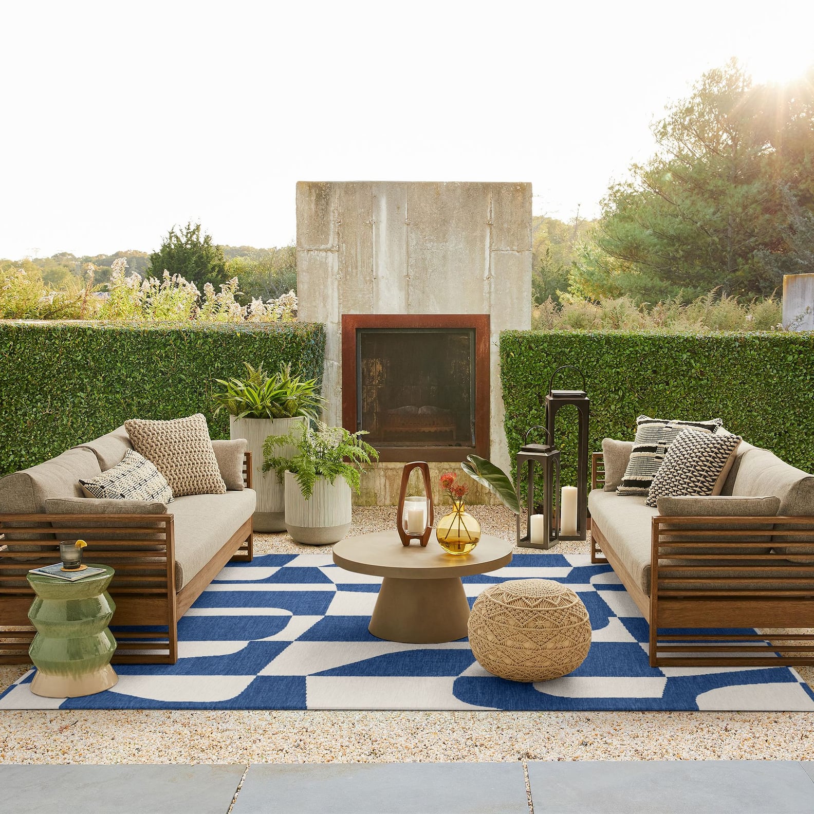 Best Outdoor Rugs 2024 | PS Home