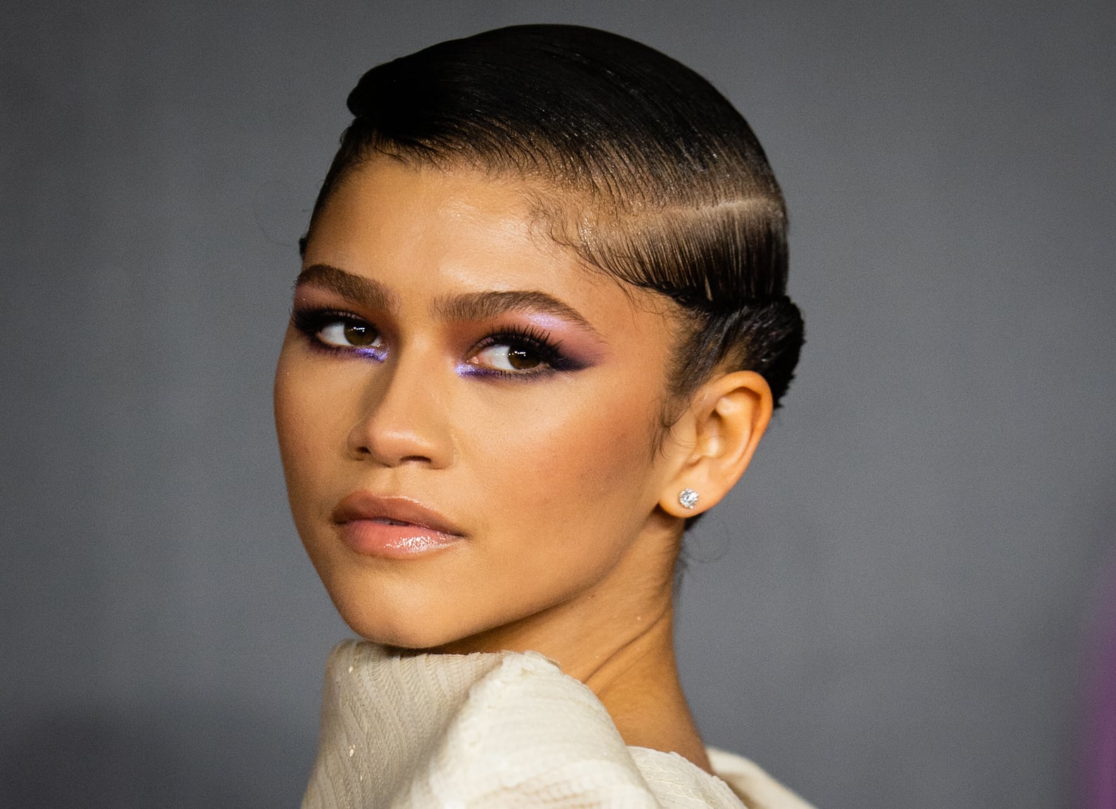 See Zendaya's Purple Reverse Eyeliner at Dune Premiere | PS Beauty
