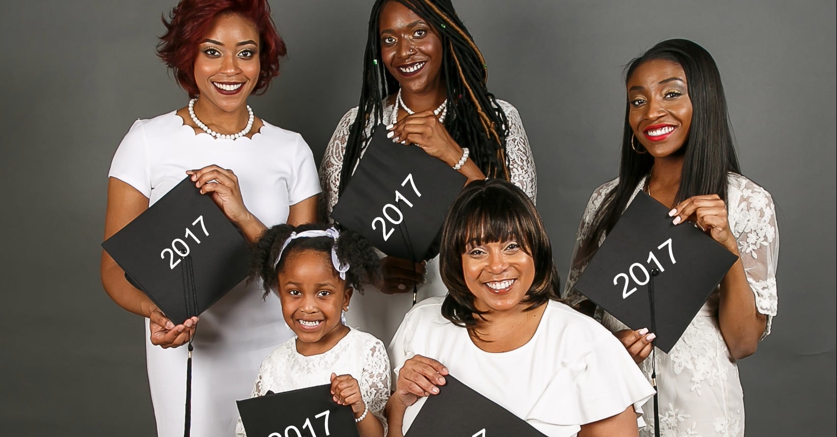 Family Graduation Photo With 3 Generations | PS Family