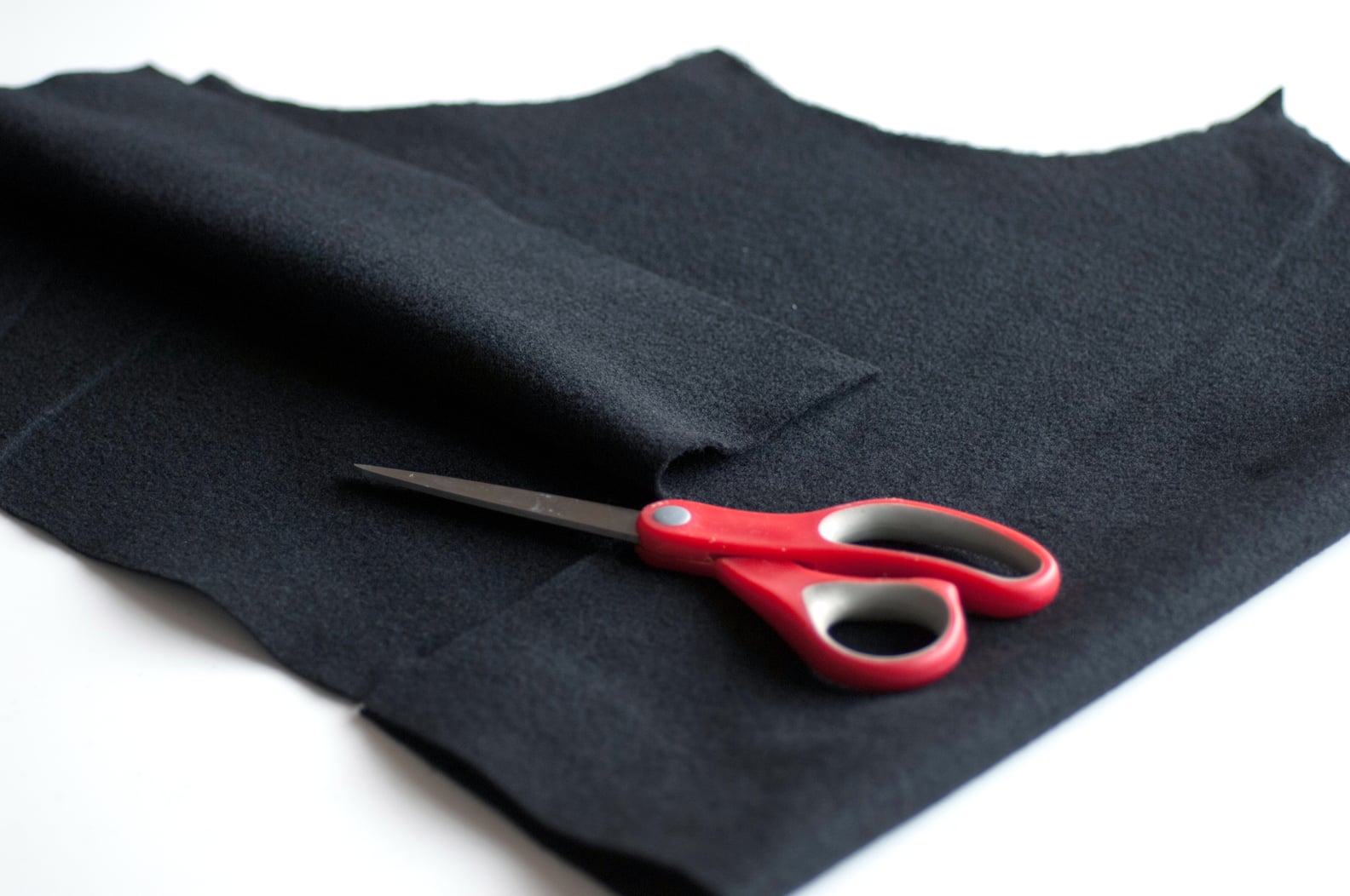 DIY Halloween Bat Costume | PS Family