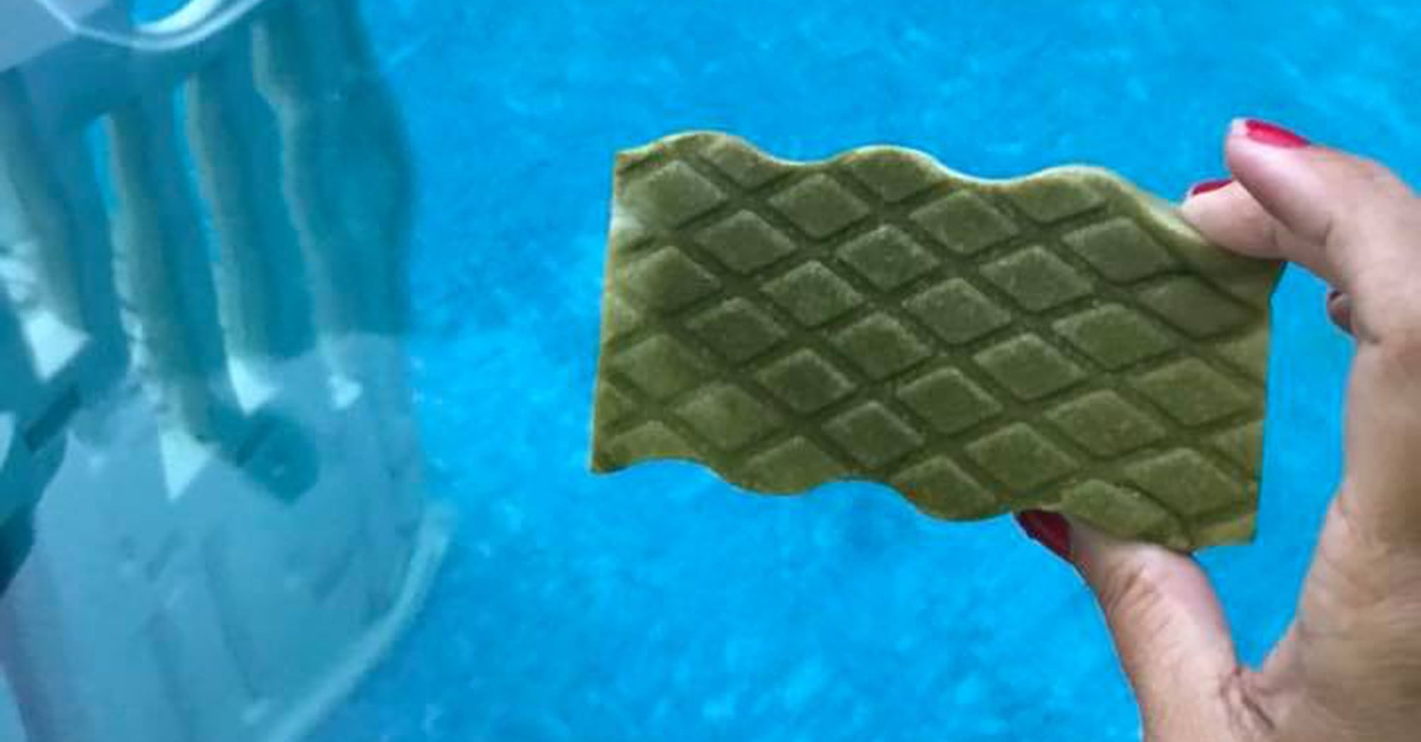 Hack For Cleaning Green Pools With Mr. Clean Magic Eraser | POPSUGAR Family