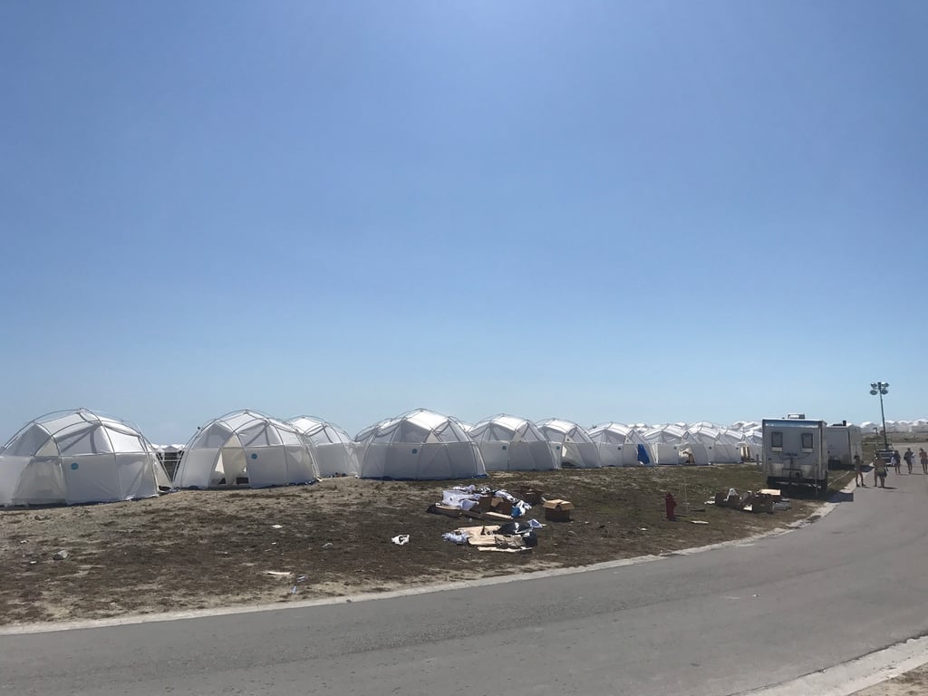 What Happened at Fyre Festival | POPSUGAR Smart Living