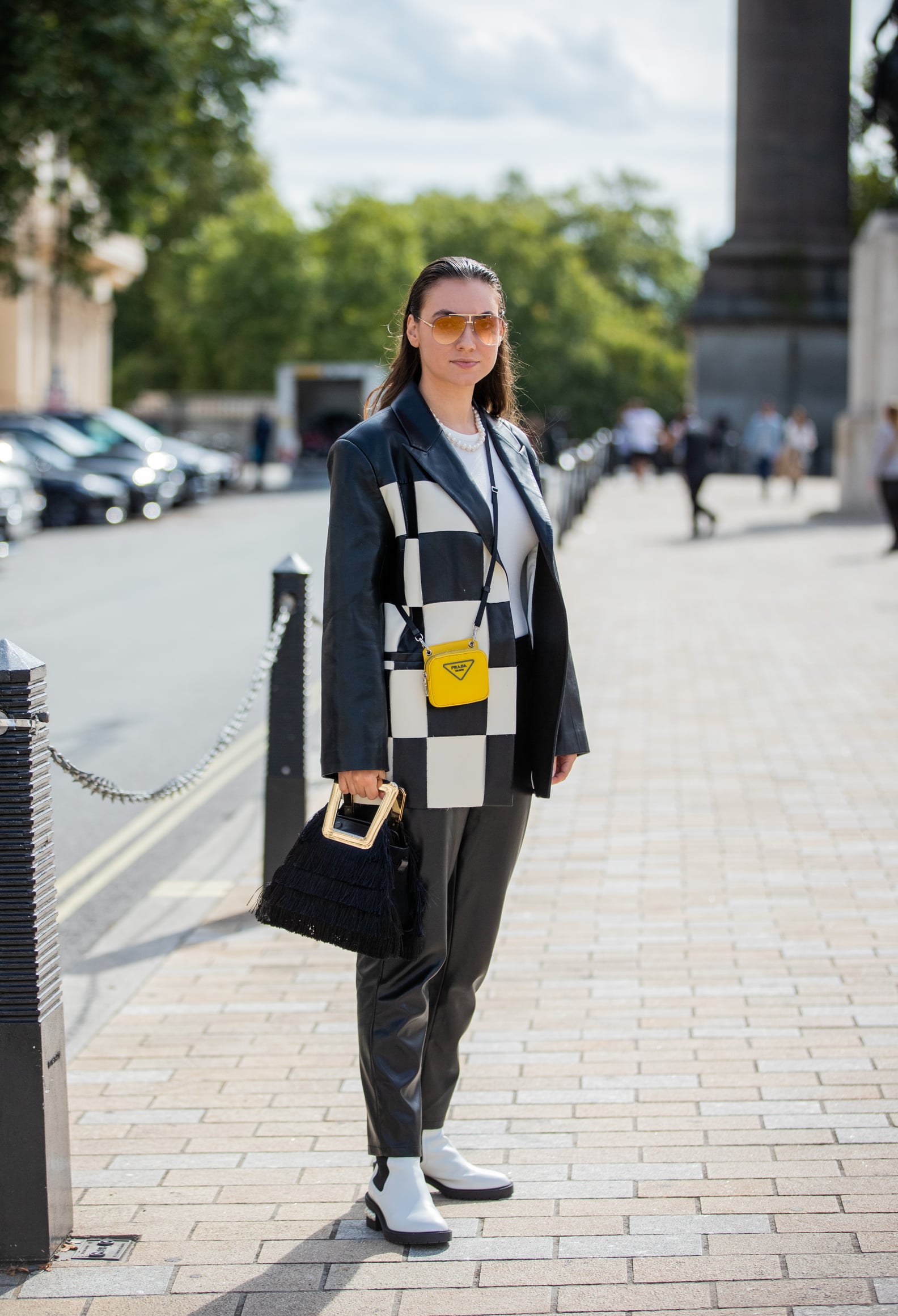 The Best Street Style at London Fashion Week Spring 2022 | PS Fashion