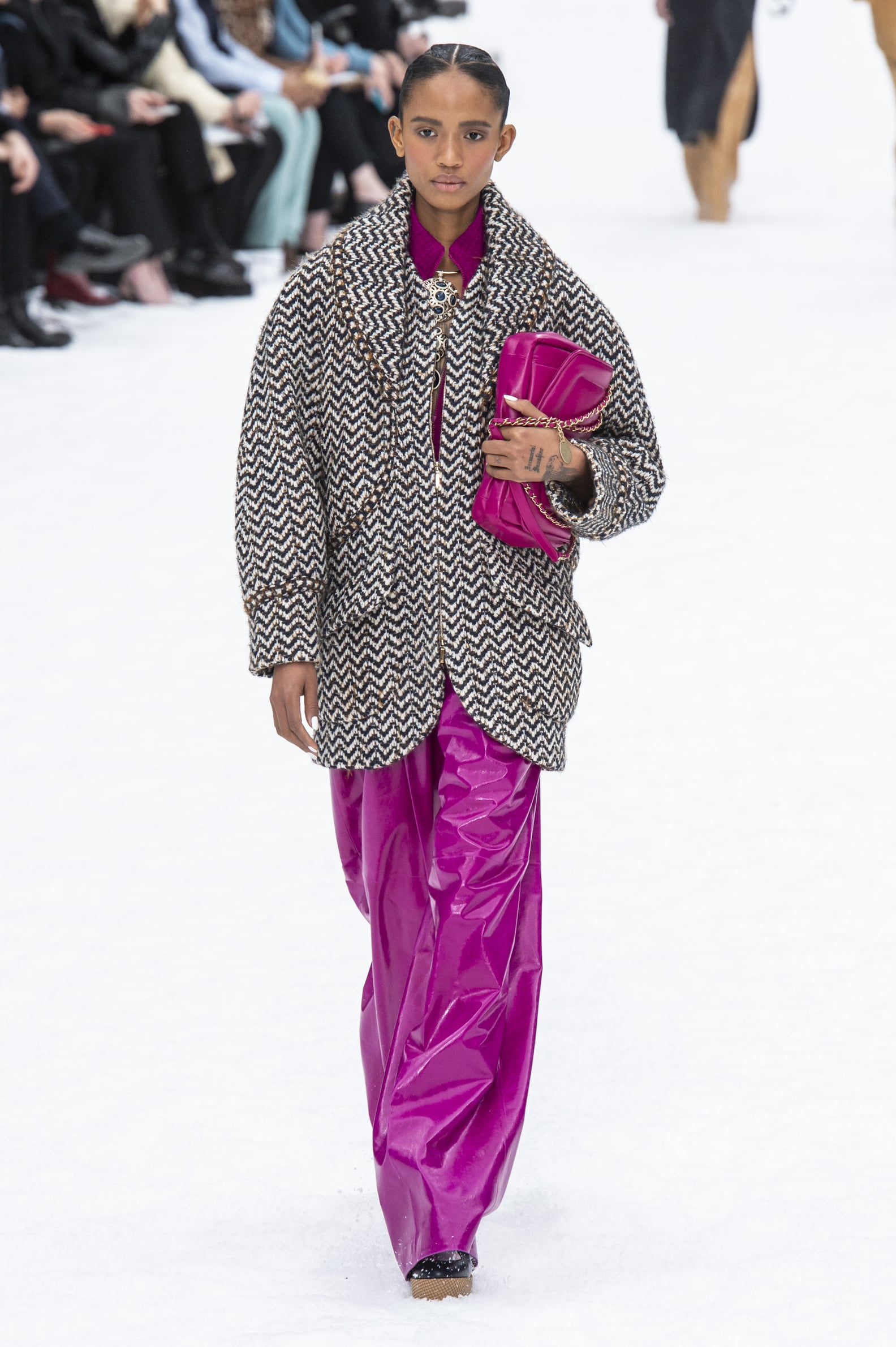 Chanel Fall 2019 Runway Pictures | PS Fashion