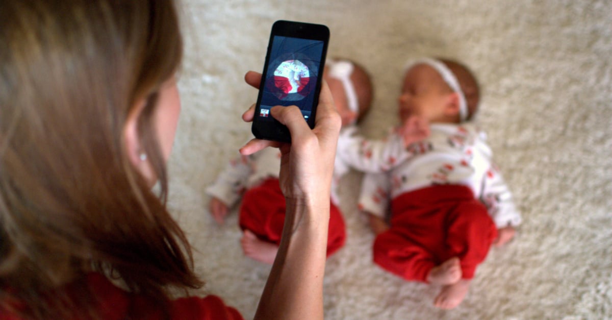 Must-Take Pictures During Baby's First Week | PS Family