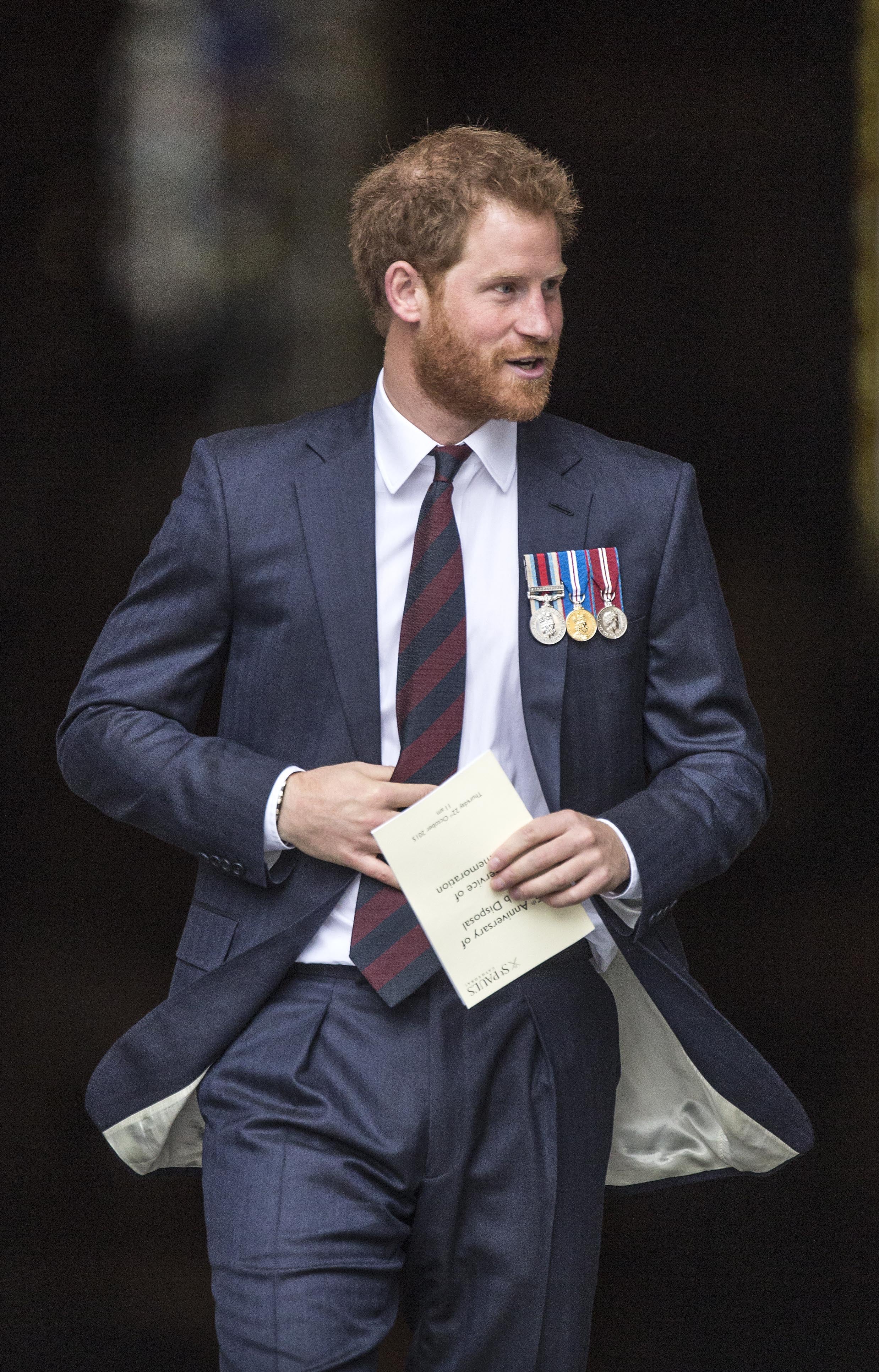 Prince Harry Facial Scruff Pictures October 2015 | PS Celebrity