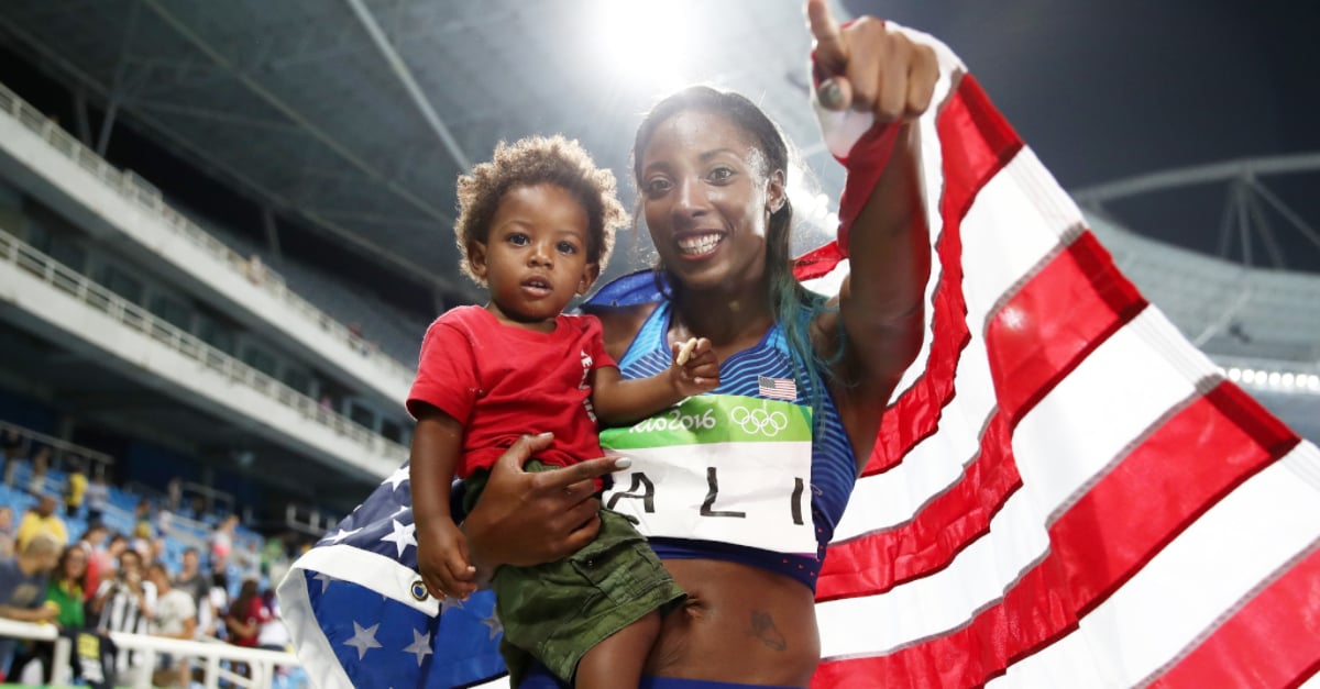 Nia Ali And Son Titus At The Summer Olympics 2016 Ps Celebrity