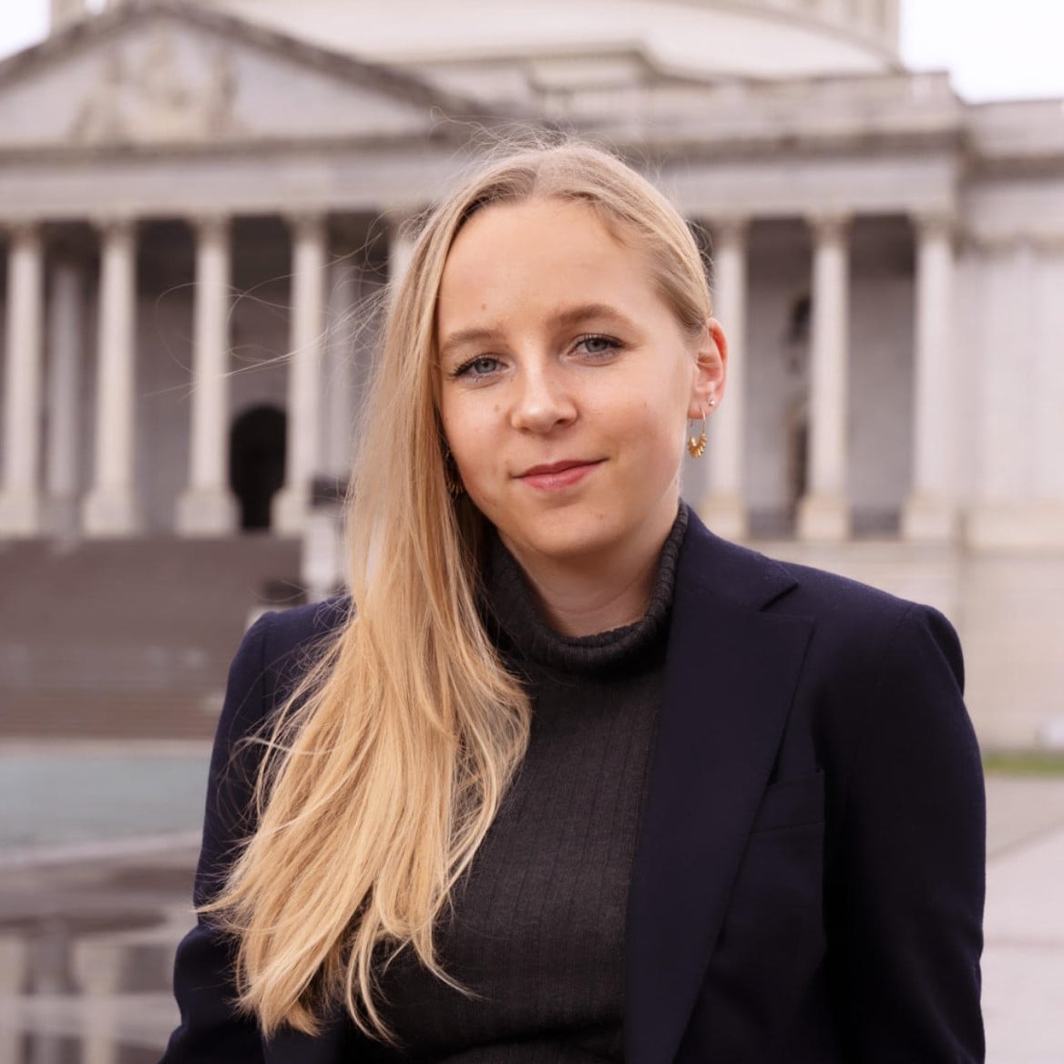 Ashley Hackett | POPSUGAR