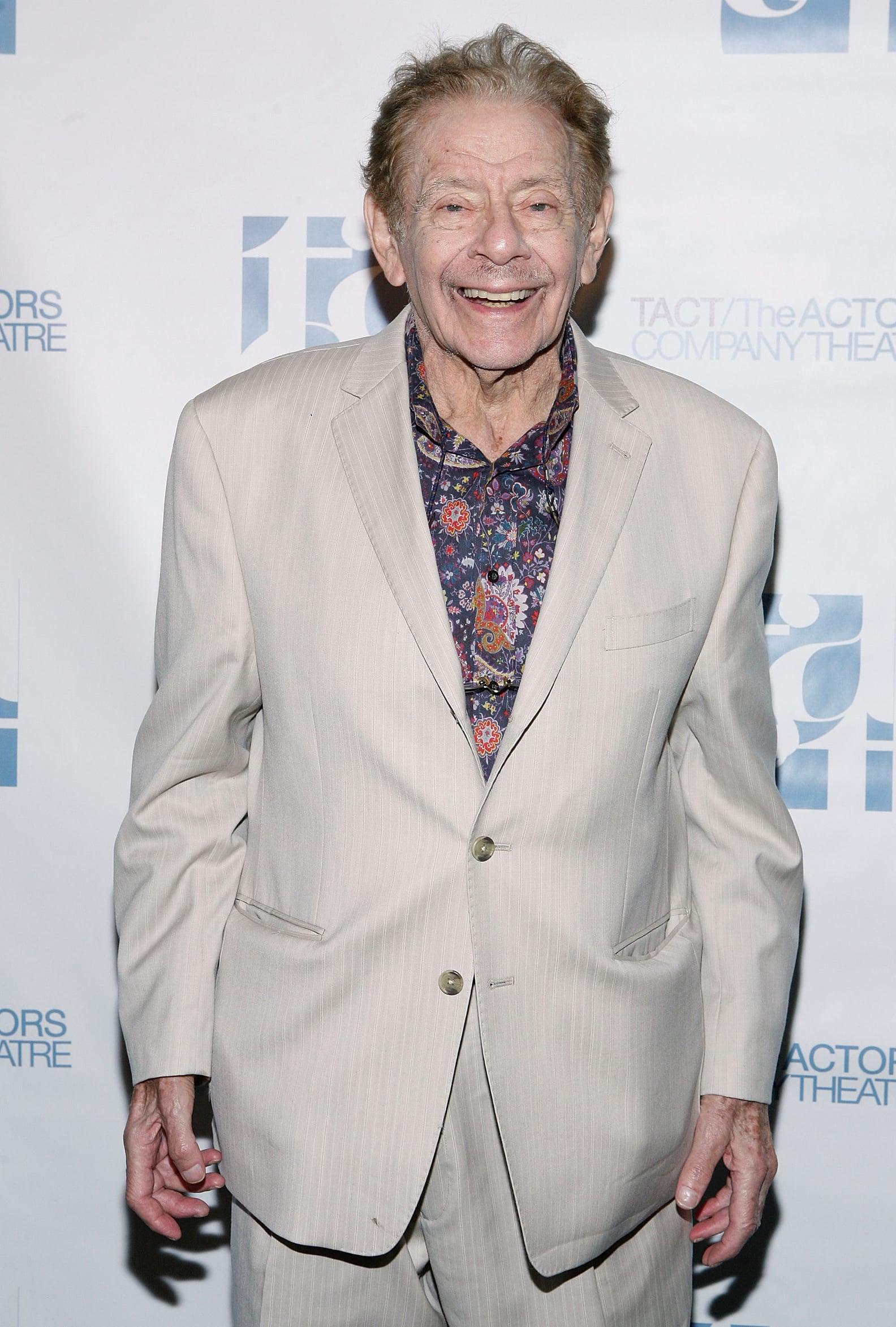 Jerry Stiller Has Died at Age 92 | PS Celebrity