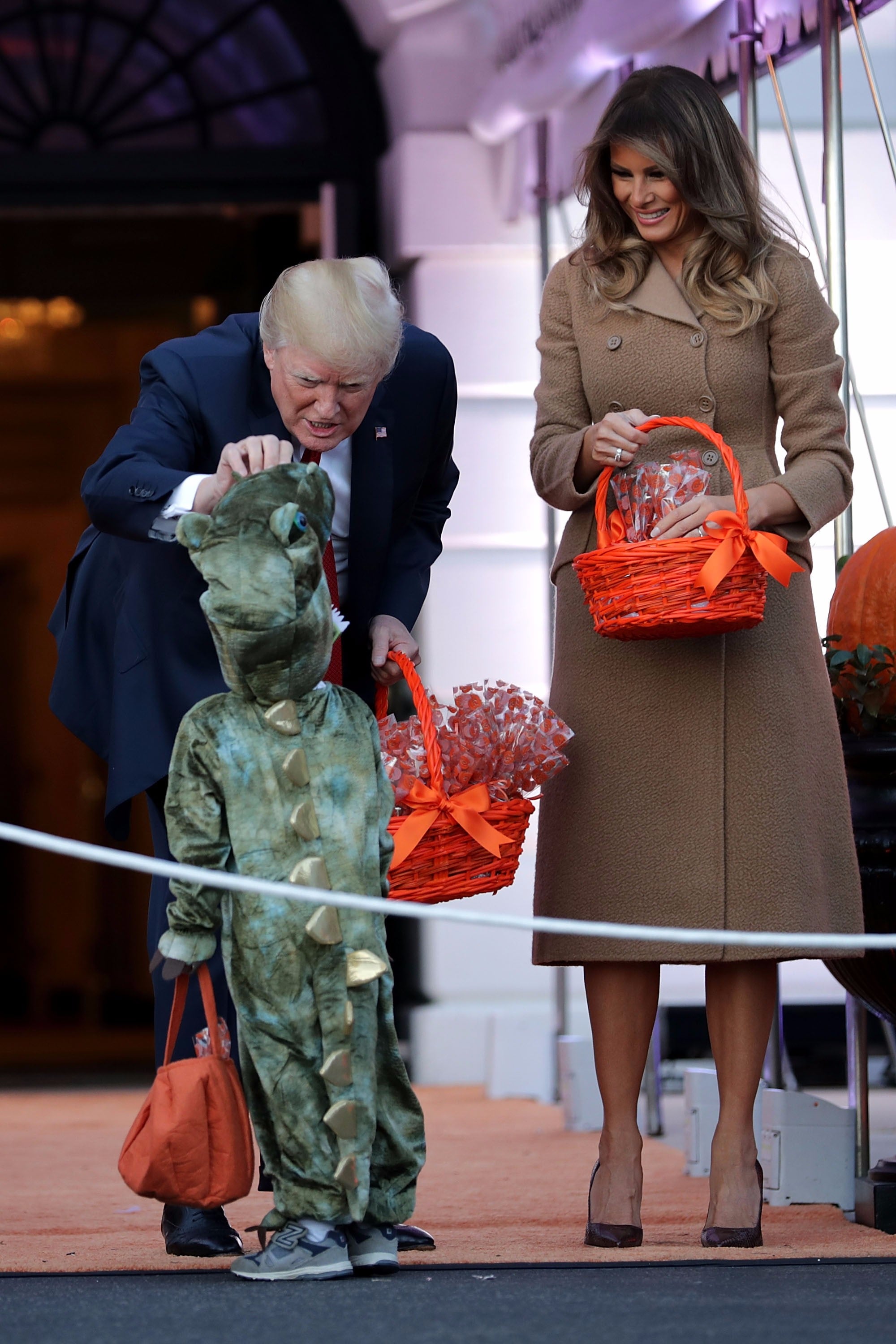 Melania Trump's Bottega Veneta Coat on Halloween 2017 | PS Fashion