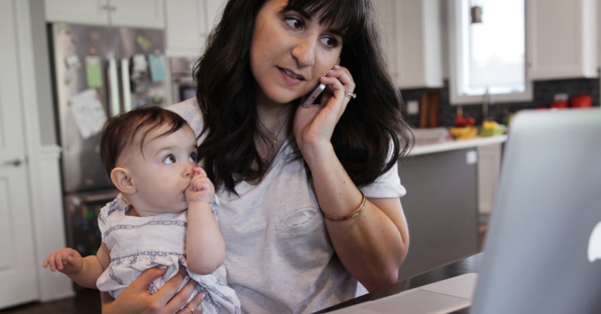 Signs You Love Being a Working Mom | PS Family