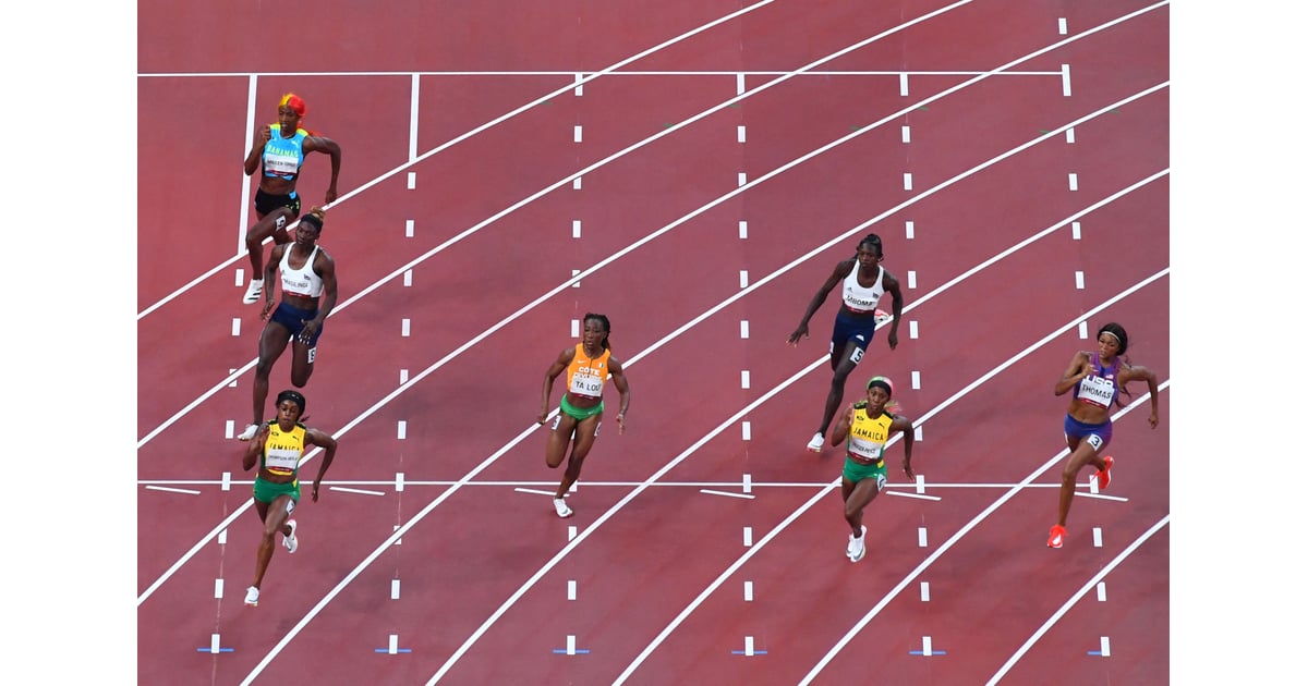 Runners on the Turn of the Women's 200m at the 2021 Olympics | Gabby ...