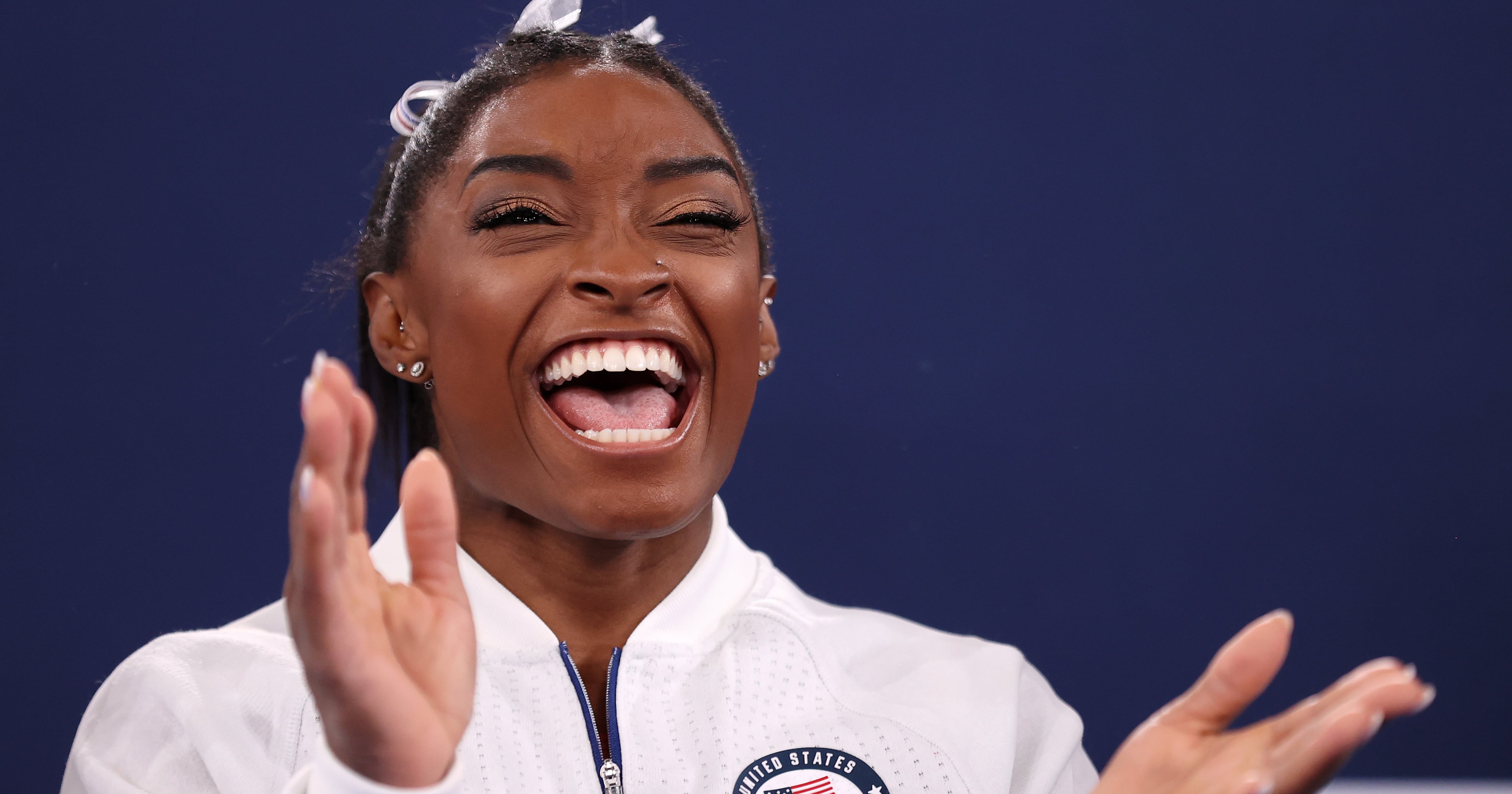 Simone Biles Cheers on Her Olympic Teammates During Finals | PS Fitness