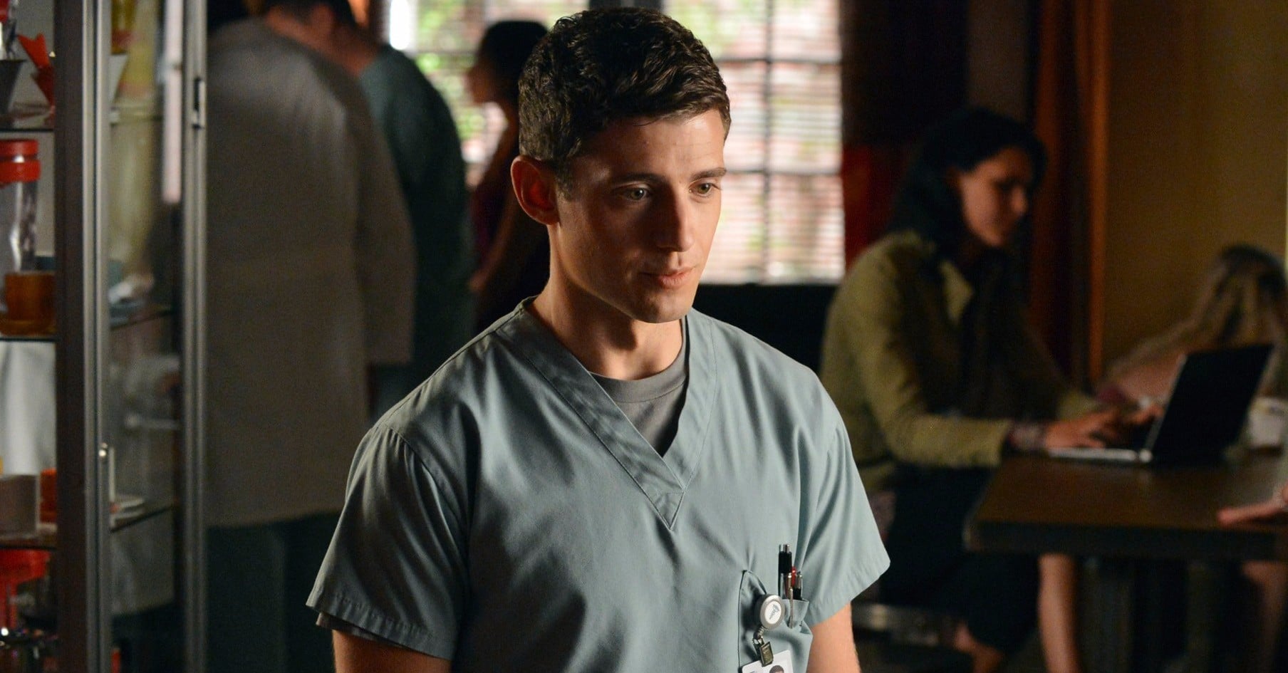 Wren Is AD Pretty Little Liars Theory | POPSUGAR Entertainment