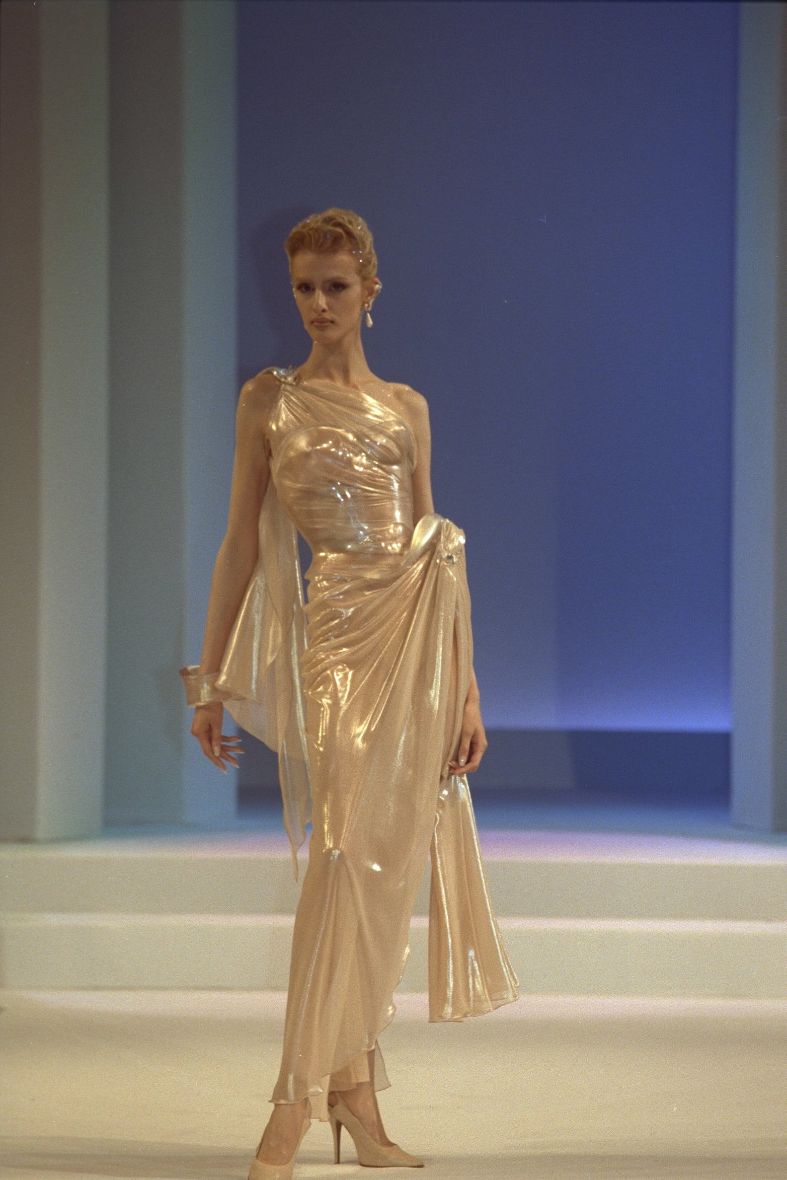 Thierry Mugler's Most Over-the-Top Fashion Designs | PS Fashion