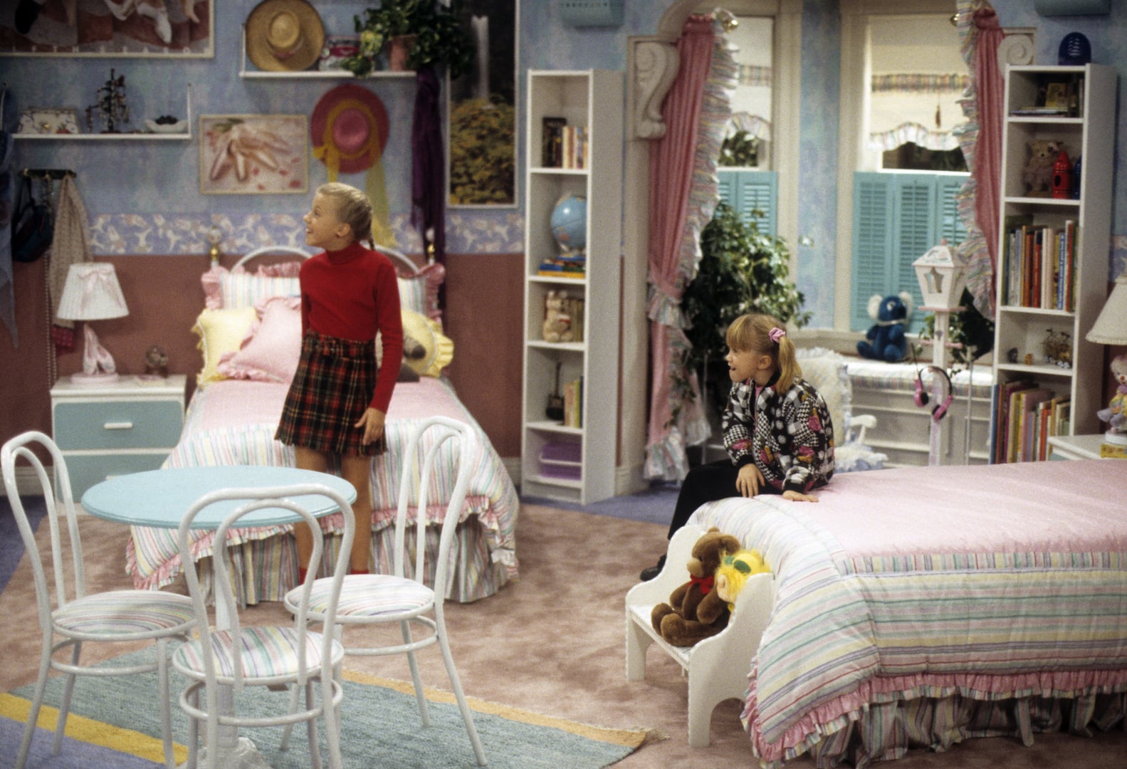 The Most Iconic Full House Set Decor | PS Home