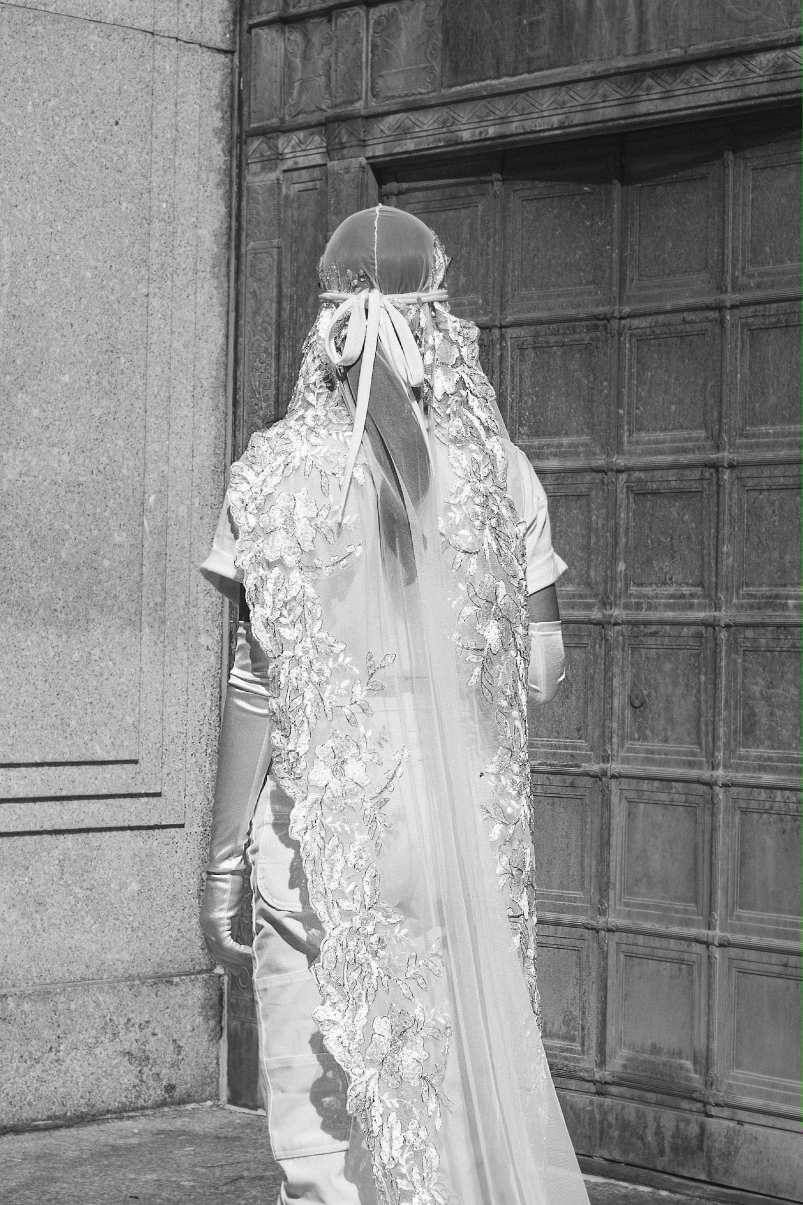 Vashtie Wore a Durag Veil and Nikes to Her City Hall Wedding | PS Fashion