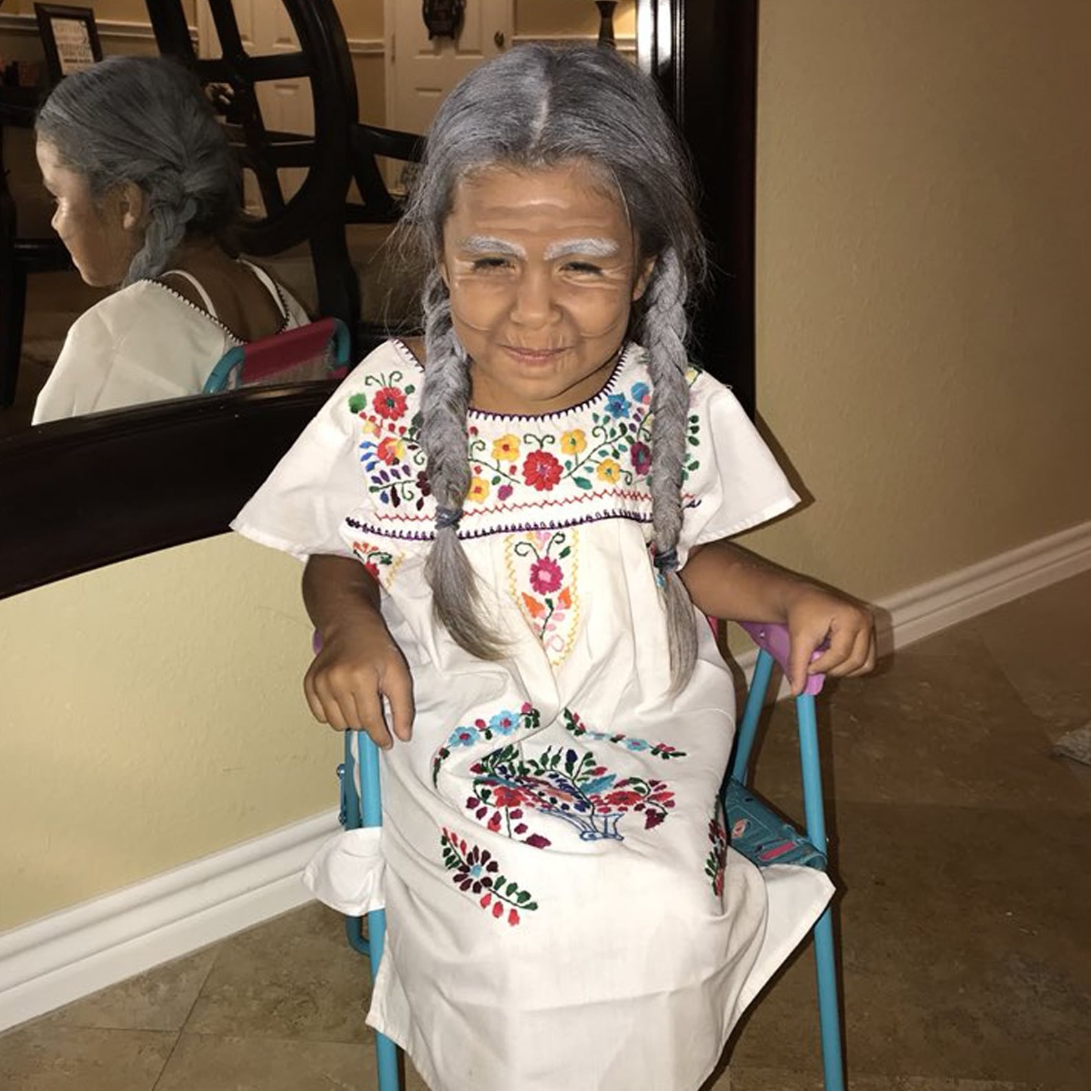 Girl Dressed as Mama Coco 2018 | PS Family