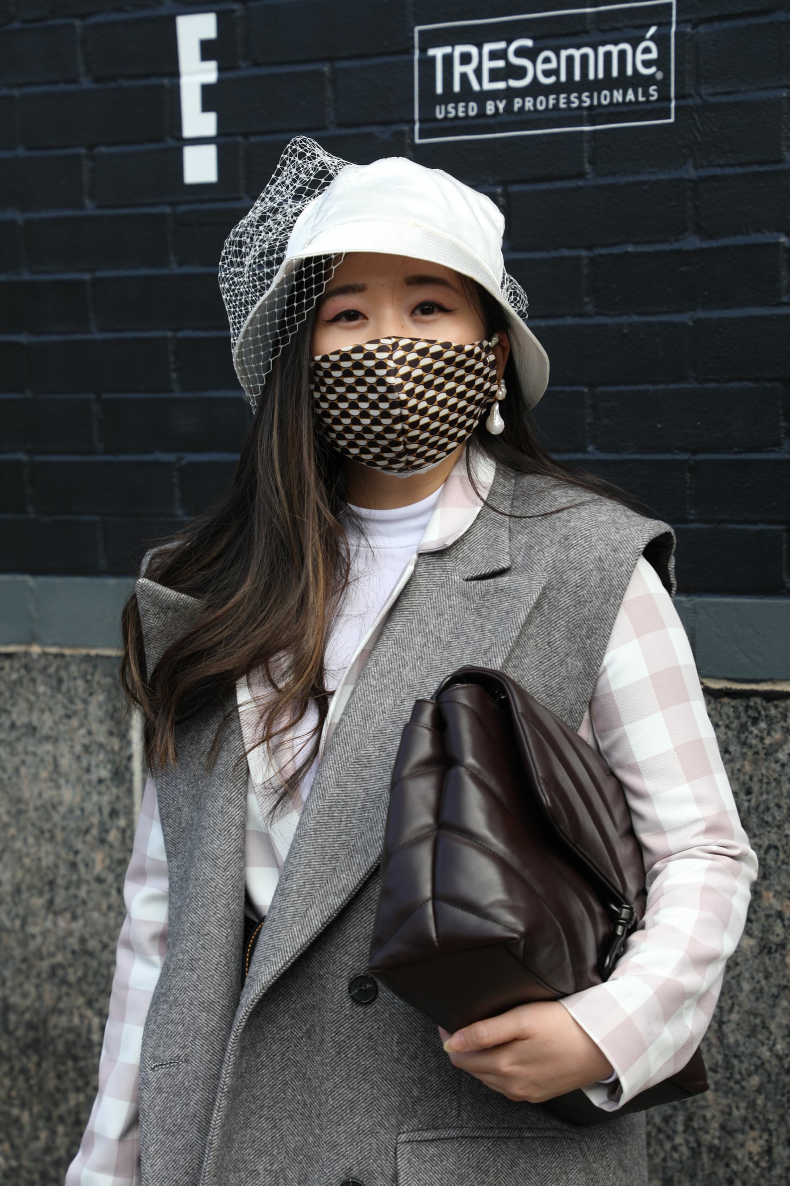 10 Street Style Outfits With Face Masks at Fashion Week | PS Fashion