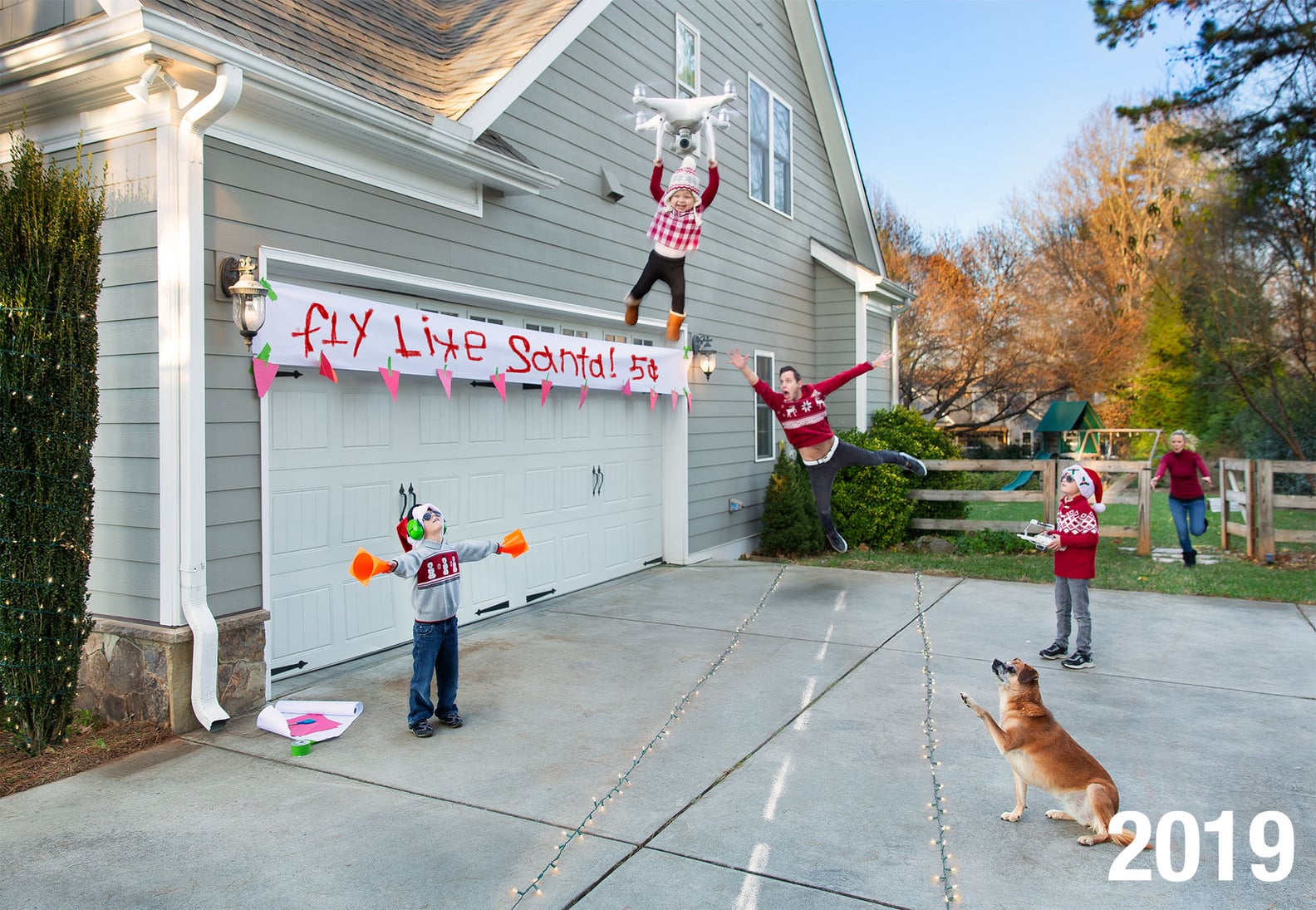Family Sends Out Funny Blooper Christmas Cards | PS Family