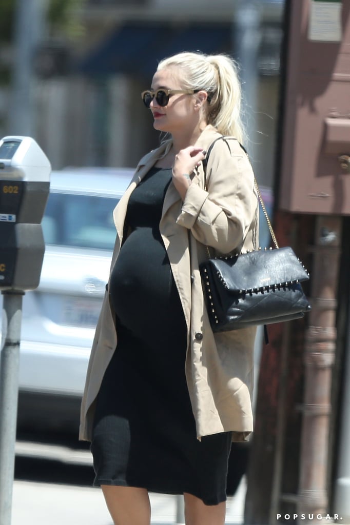 Pregnant Ashlee Simpson Kisses Evan Ross Pictures Popsugar Celebrity