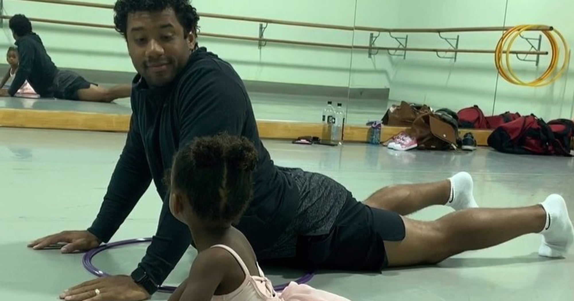 Russell Wilson Goes to Ballet Class With Sienna June 2019 | PS Family