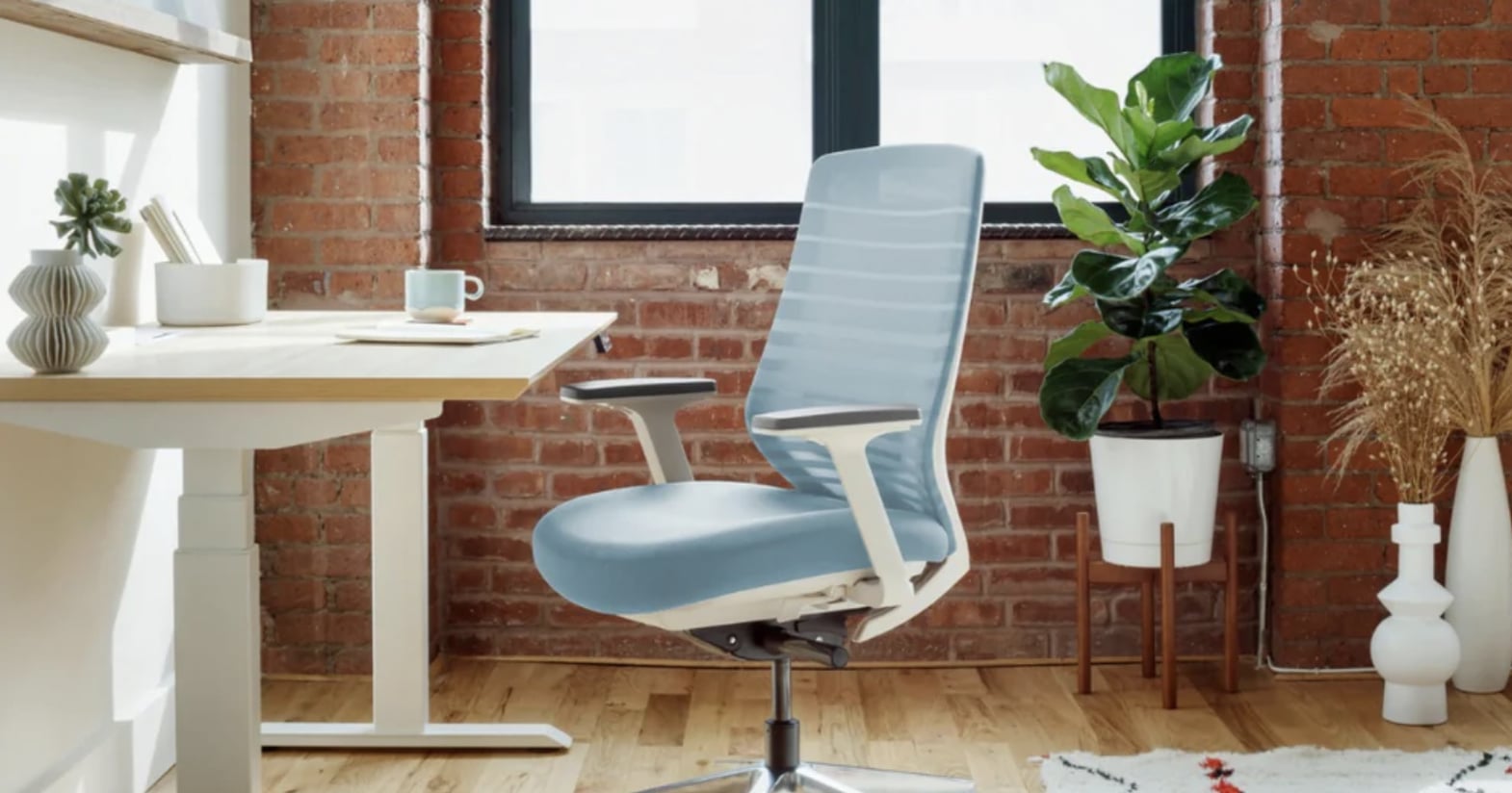 Best Office Chairs For Back Pain | 2023 Guide | POPSUGAR Home